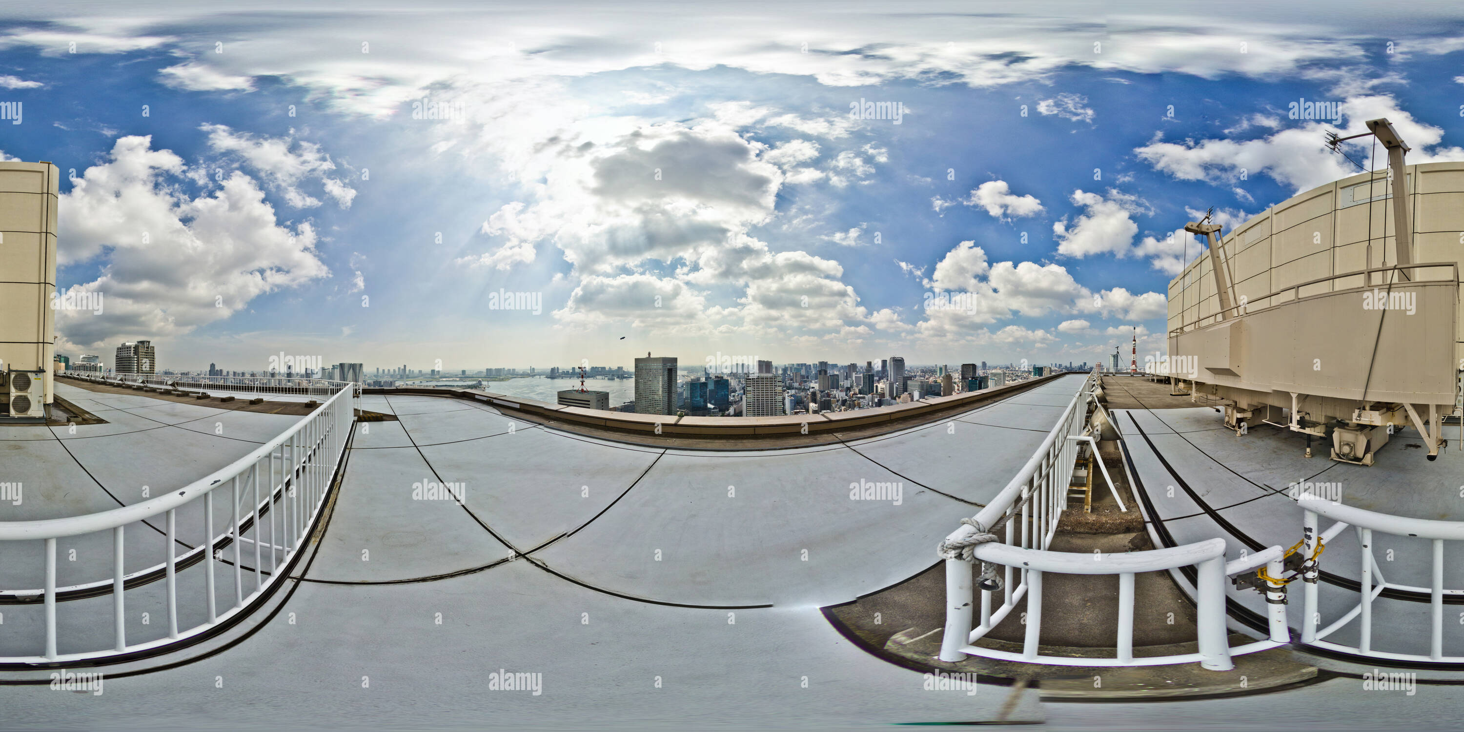 360° view of Walking around in Tokyo in September - 19 - Alamy