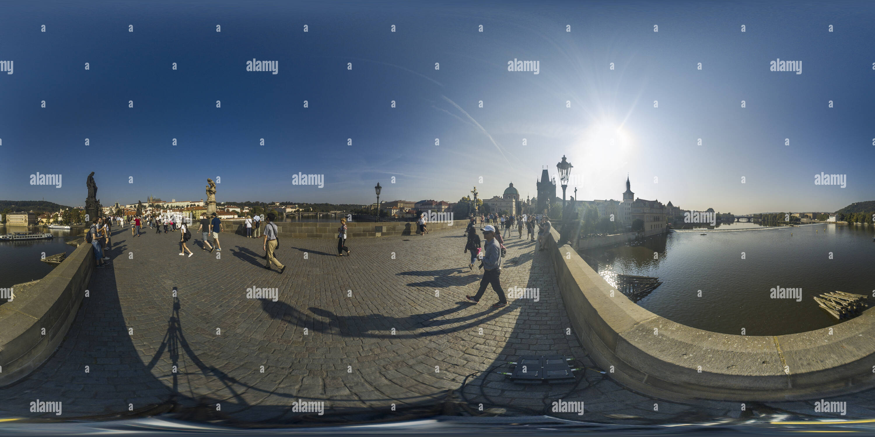 360° view of Beast sample frame - Alamy