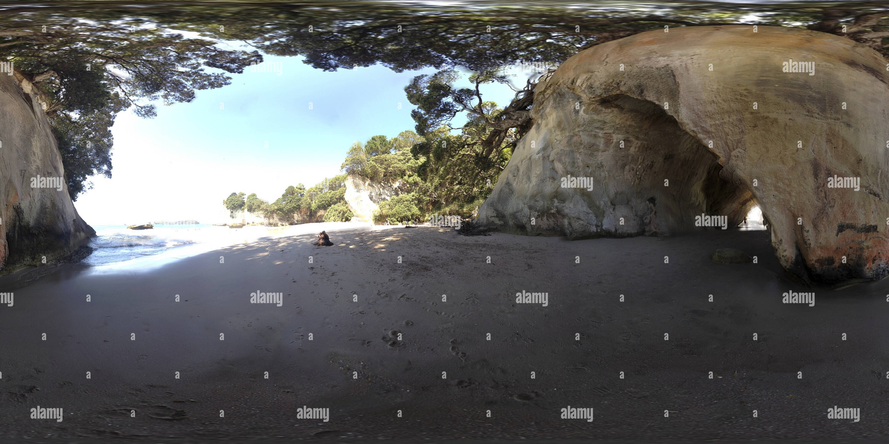 360° view of Cathedral Cove Cave - Alamy