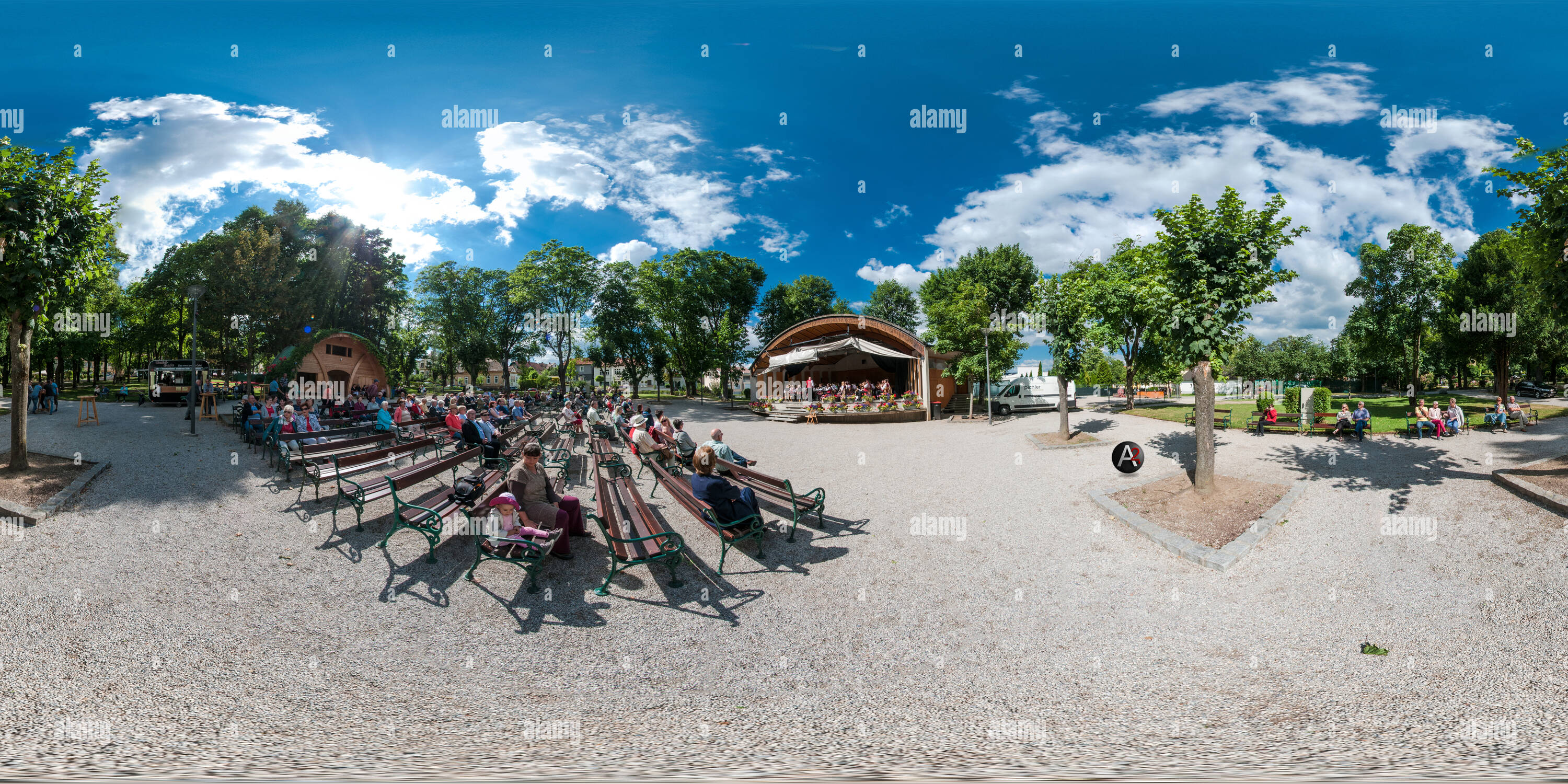 360° view of Bad Sauerbrunn pavilion - Alamy
