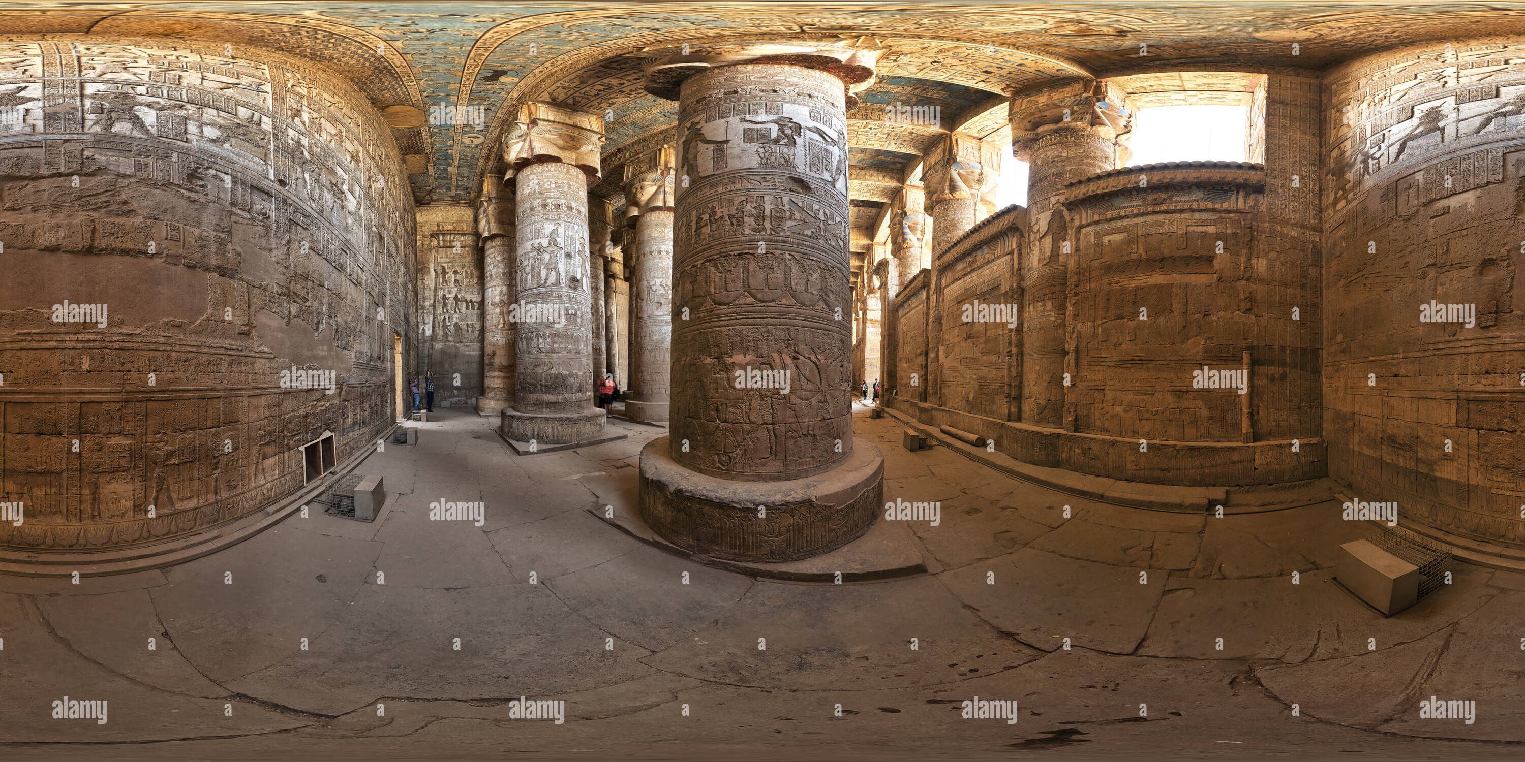 Temple Of Hathor Ceiling Stock Photos & Temple Of Hathor Ceiling Stock ...