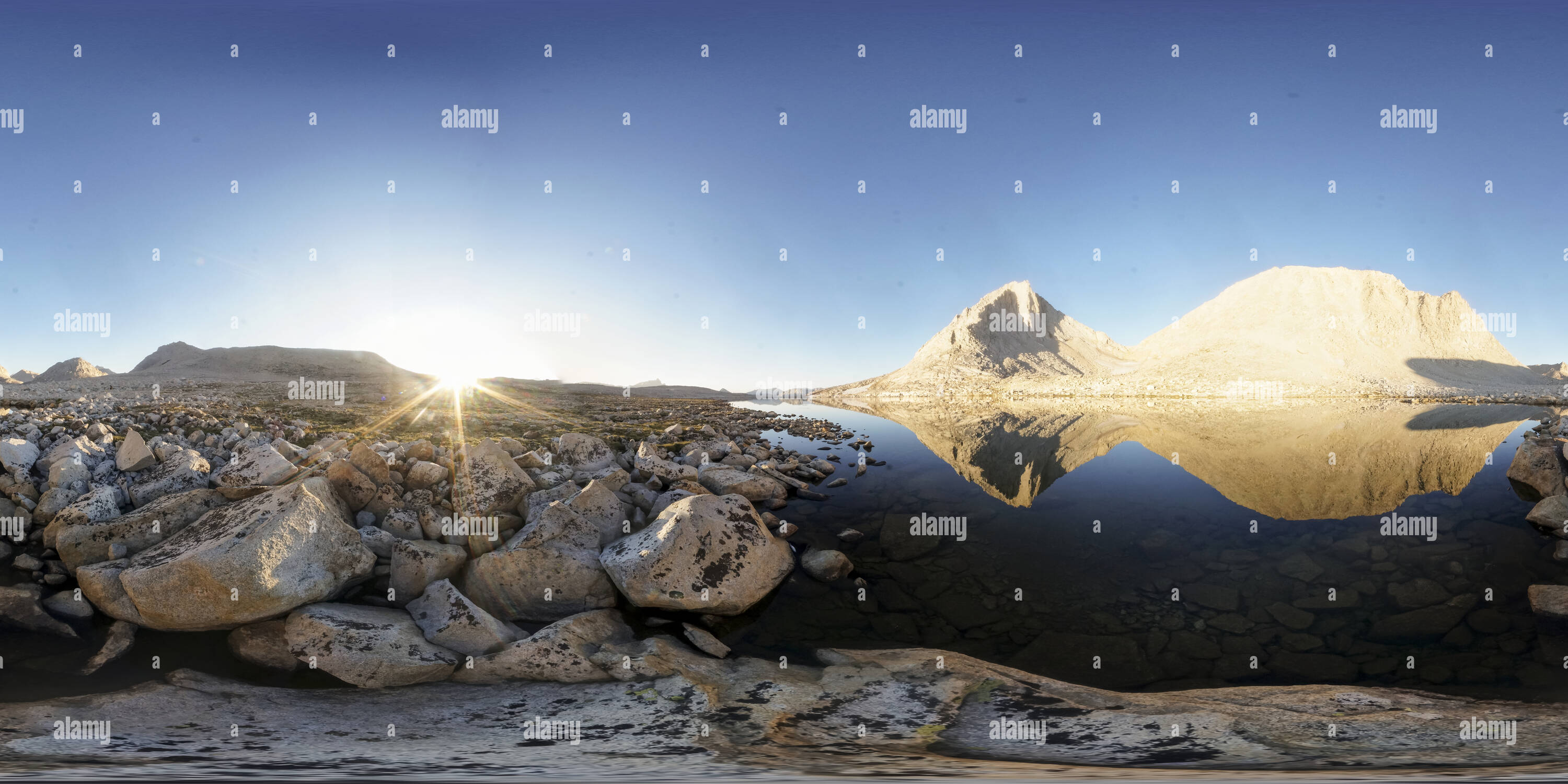 360° view of Sunrise at Royce Lakes - Alamy
