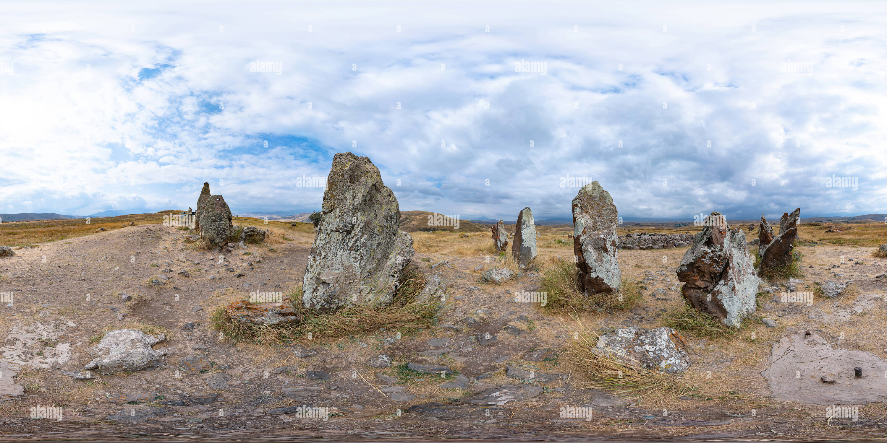 360° view of Zorats Karer Qarahunj - Alamy