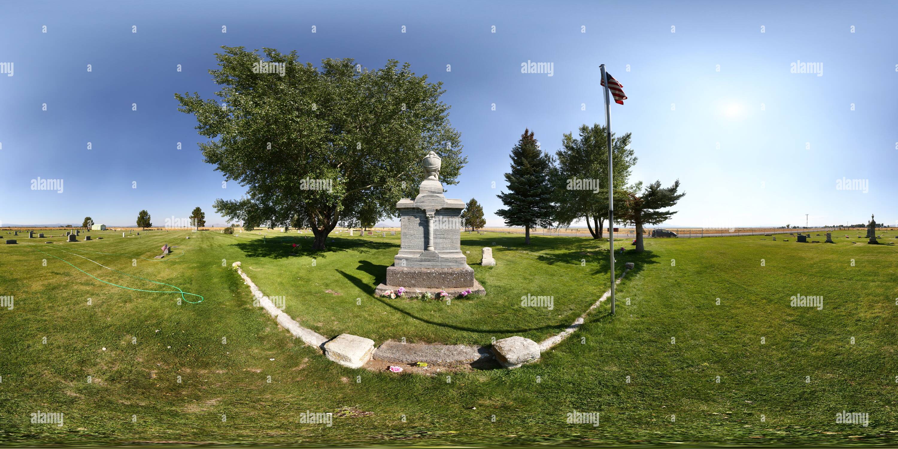 360° view of 1894 Christmas Eve Fire memorial [2] - Alamy