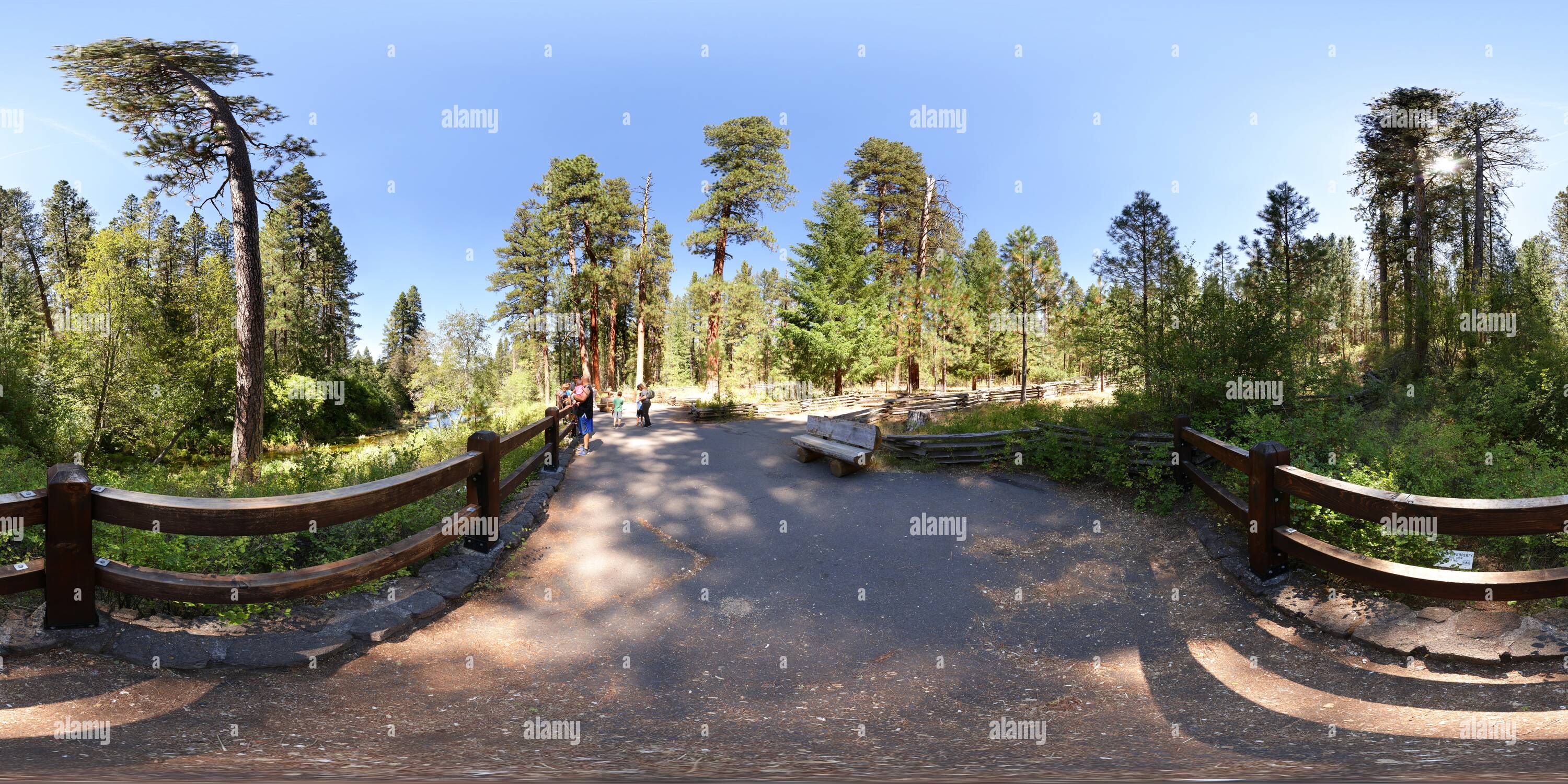 Metolius springs hi-res stock photography and images - Alamy