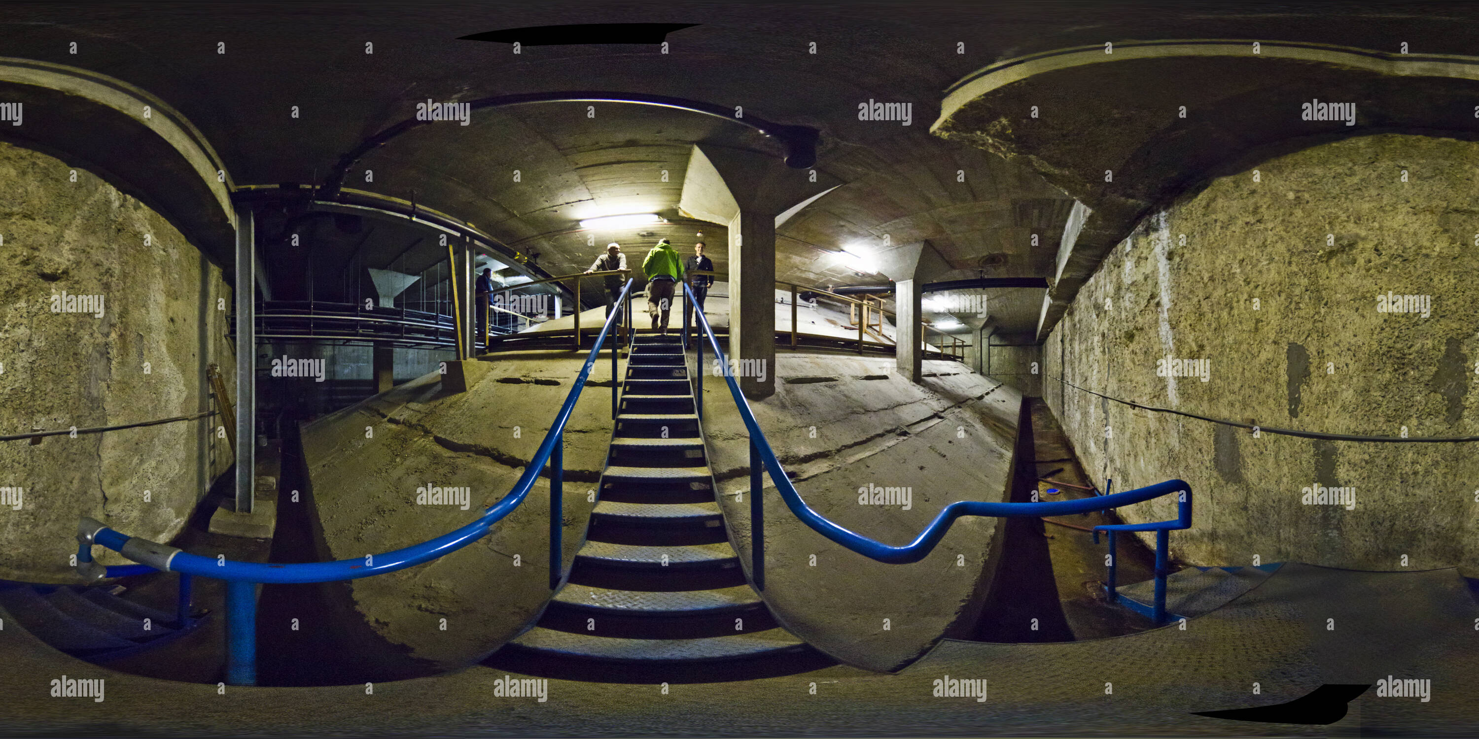 360° view of Under BT Tower - the catacombs and foundation 2 - Alamy