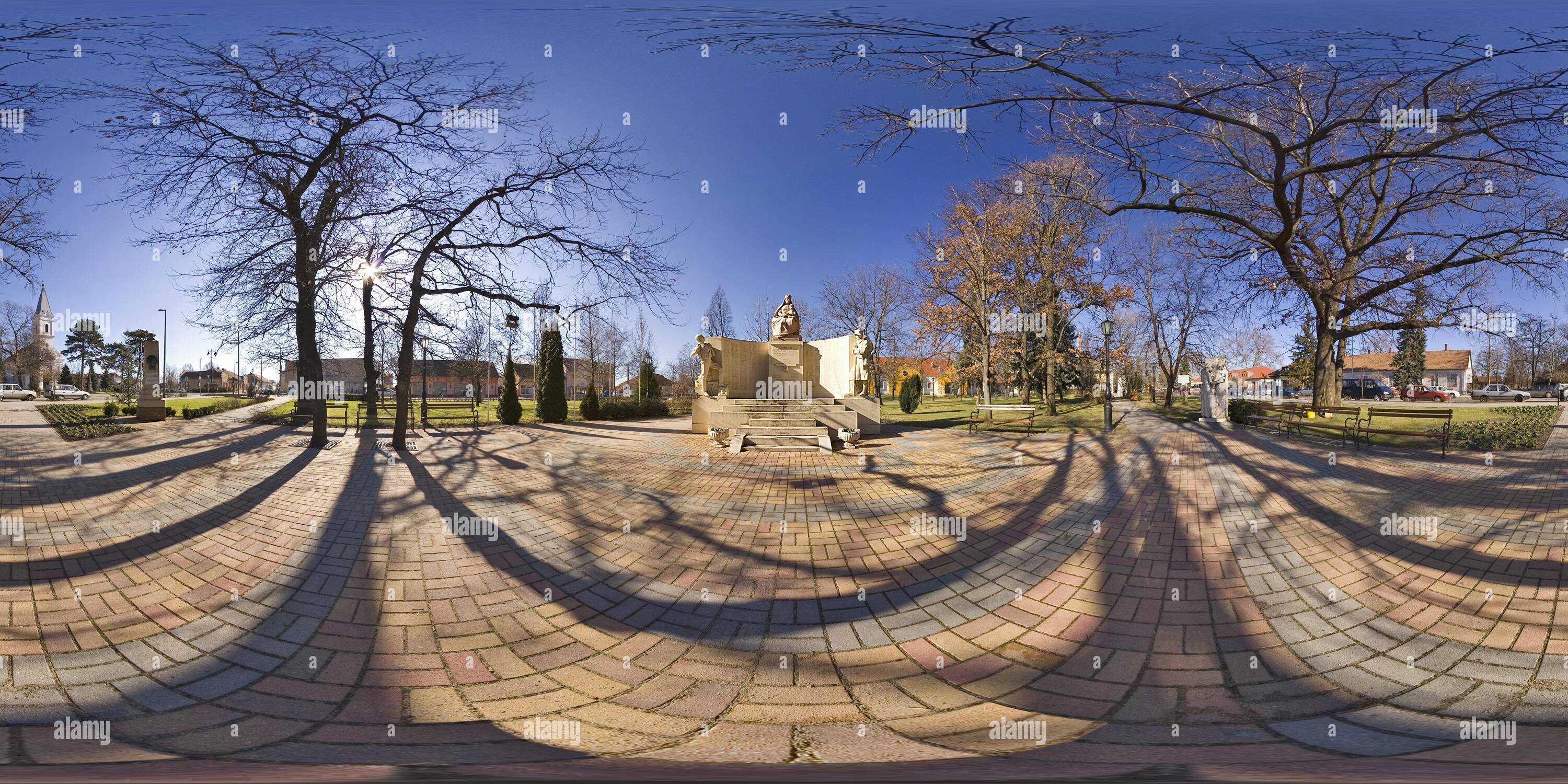 360° view of World War One Heroes' monument - Alamy