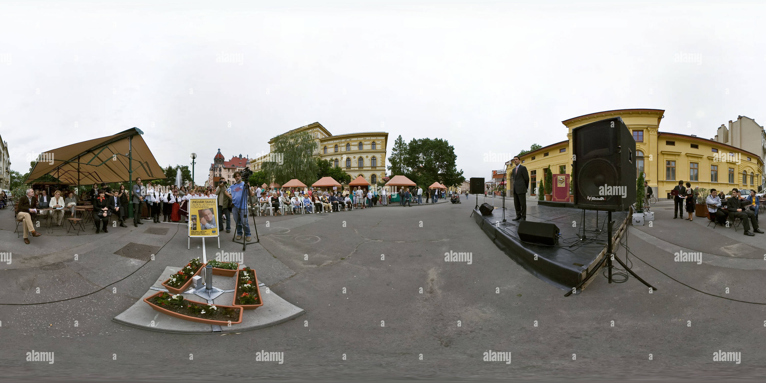 360° view of 80. Festive Book Fair - Alamy