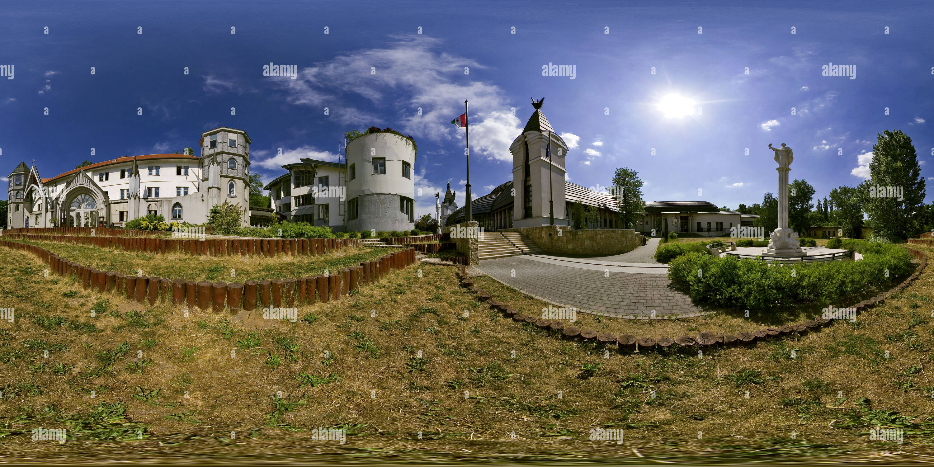 360° view of Pázmány Péter Catholic University - yard - Alamy