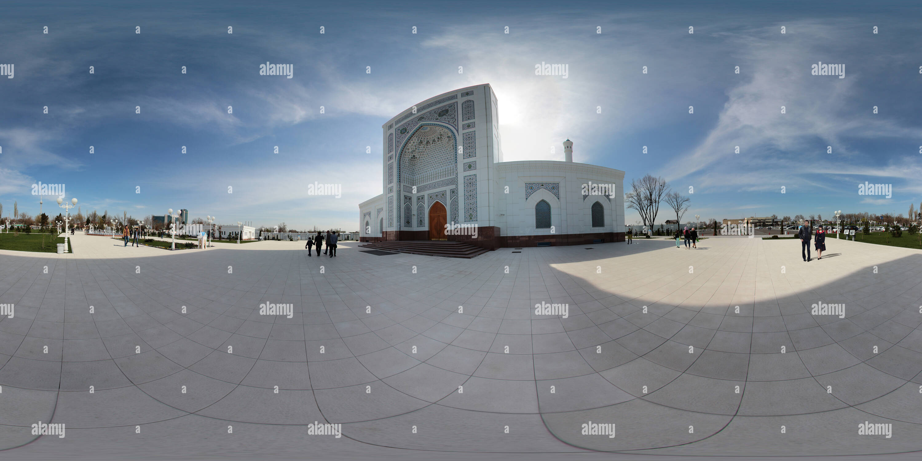 360° view of Mosque in Tashkent - Alamy