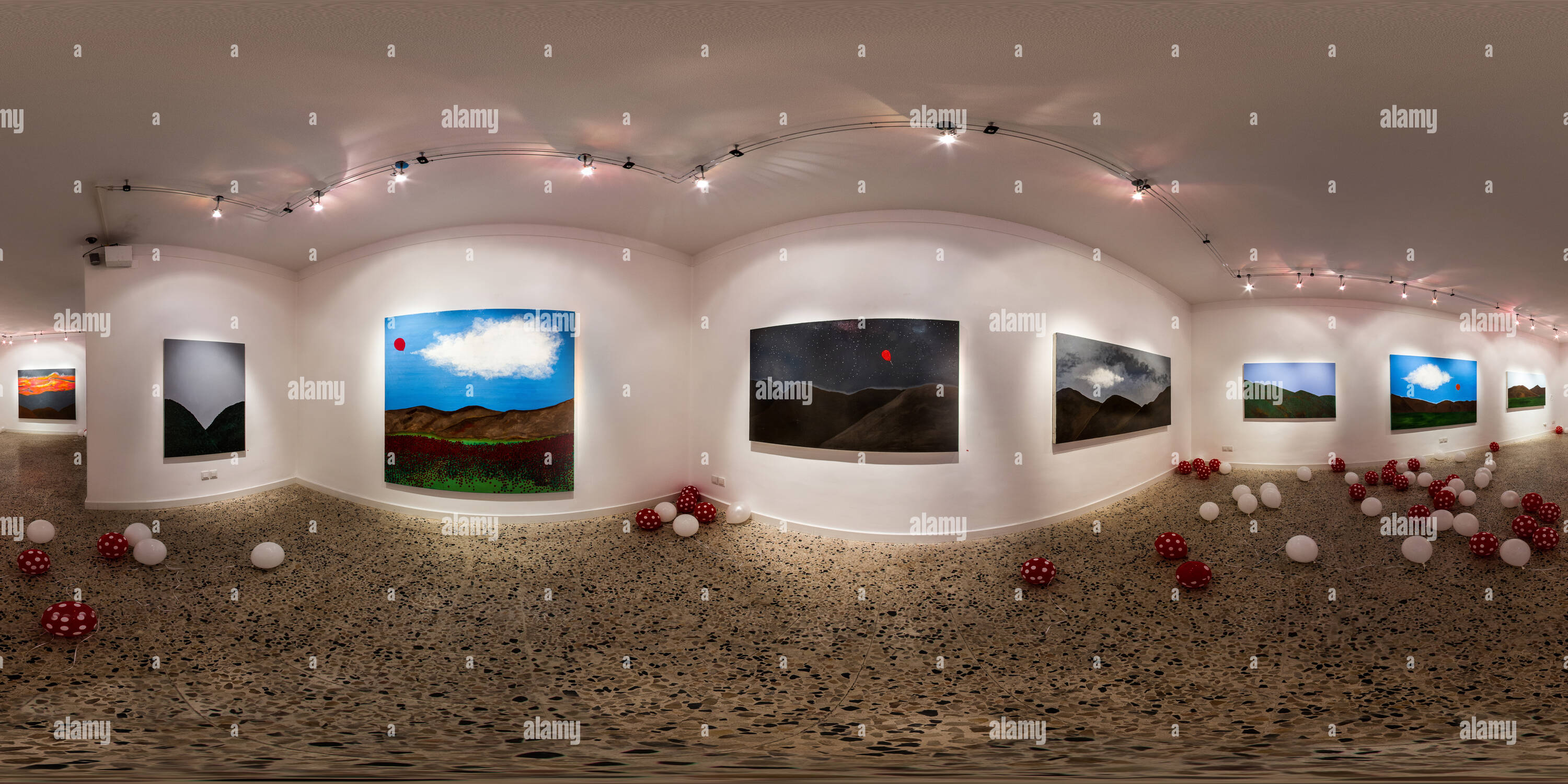 Estatic hi-res stock photography and images - Alamy