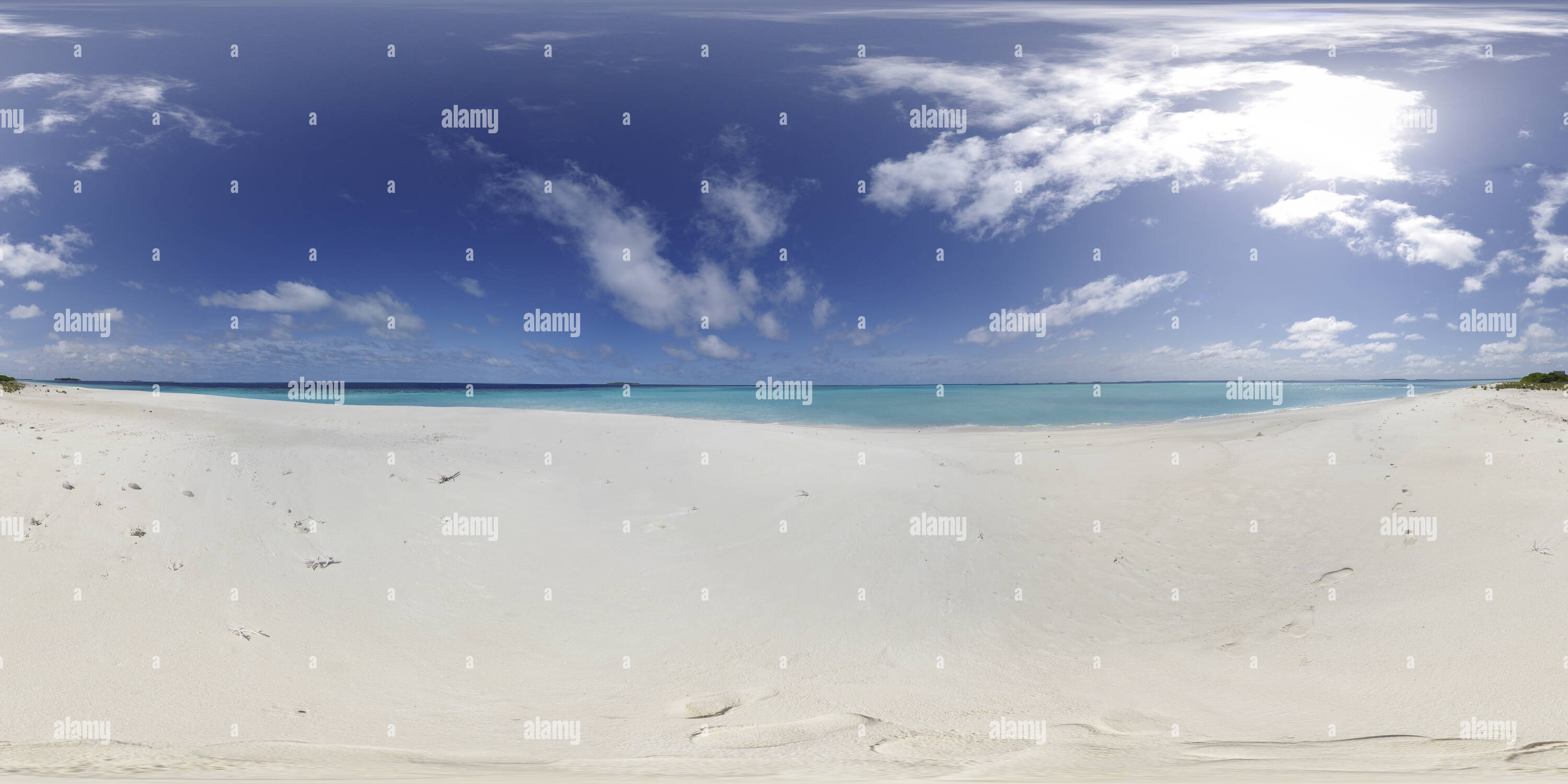 360° view of Maldives romantic solitary island West edge in summer, Baa ...