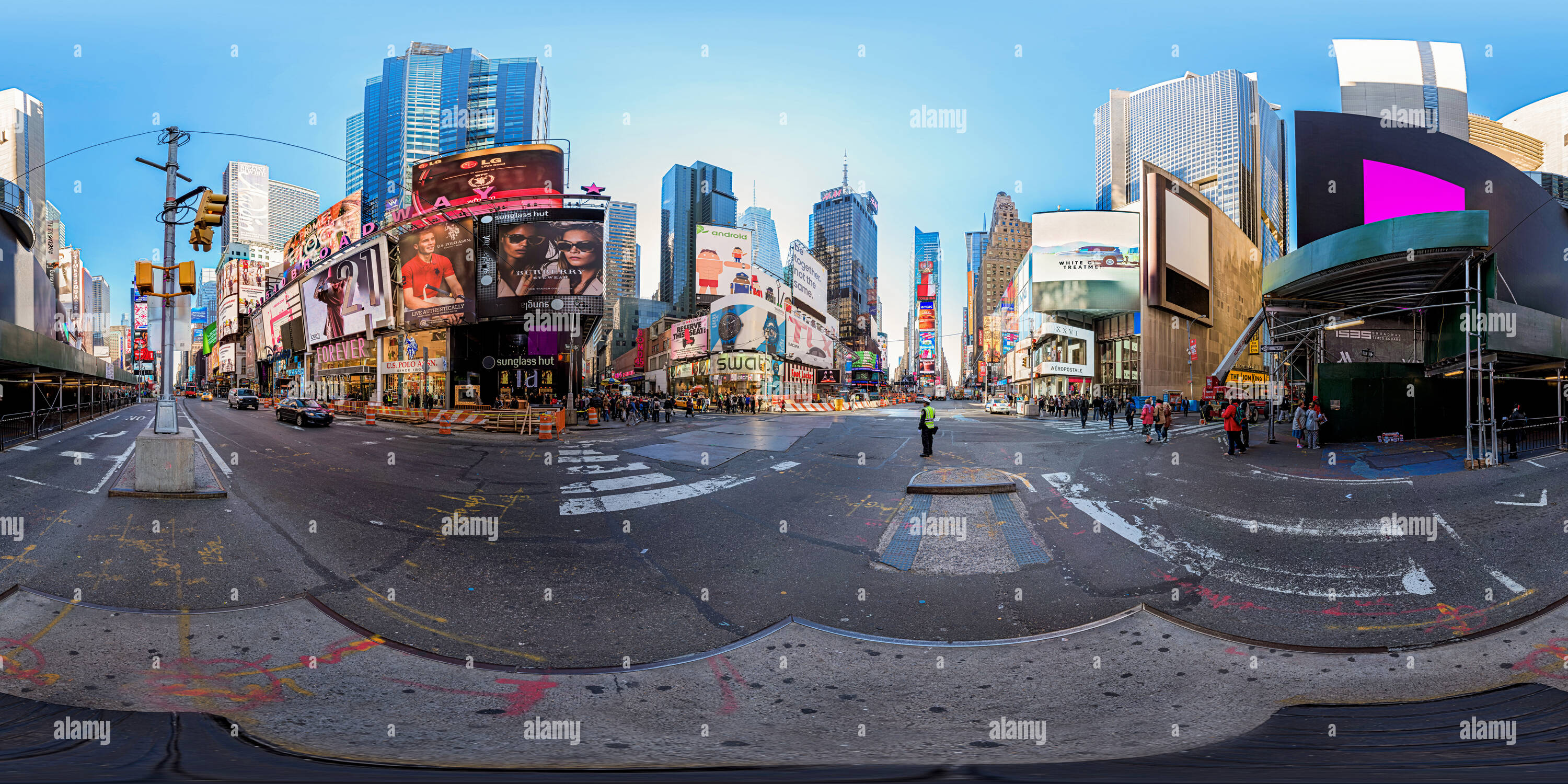 360° view of Times Square, NYC 2014 - Alamy