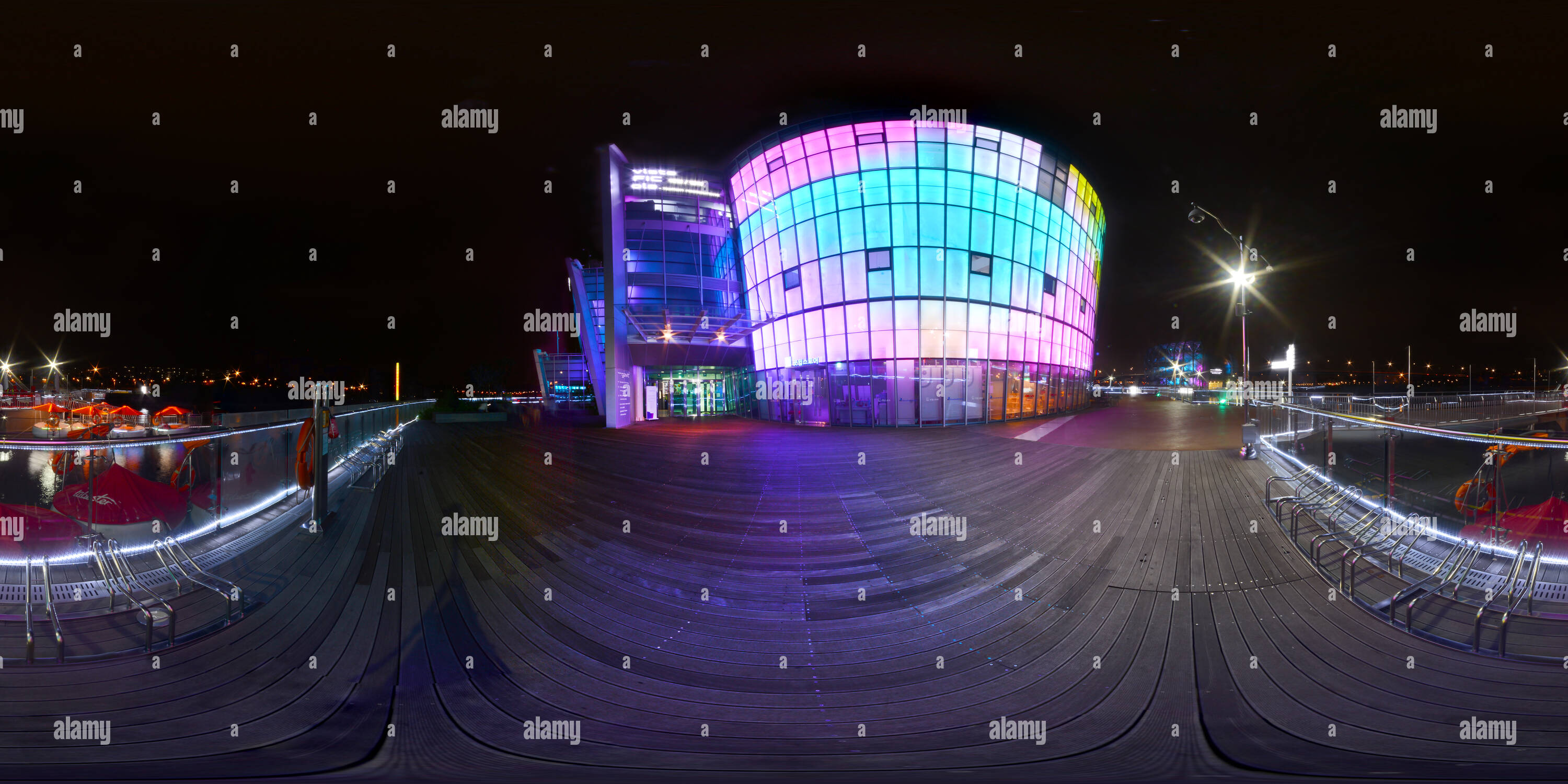 360° view of Gavit island on Han river - Alamy