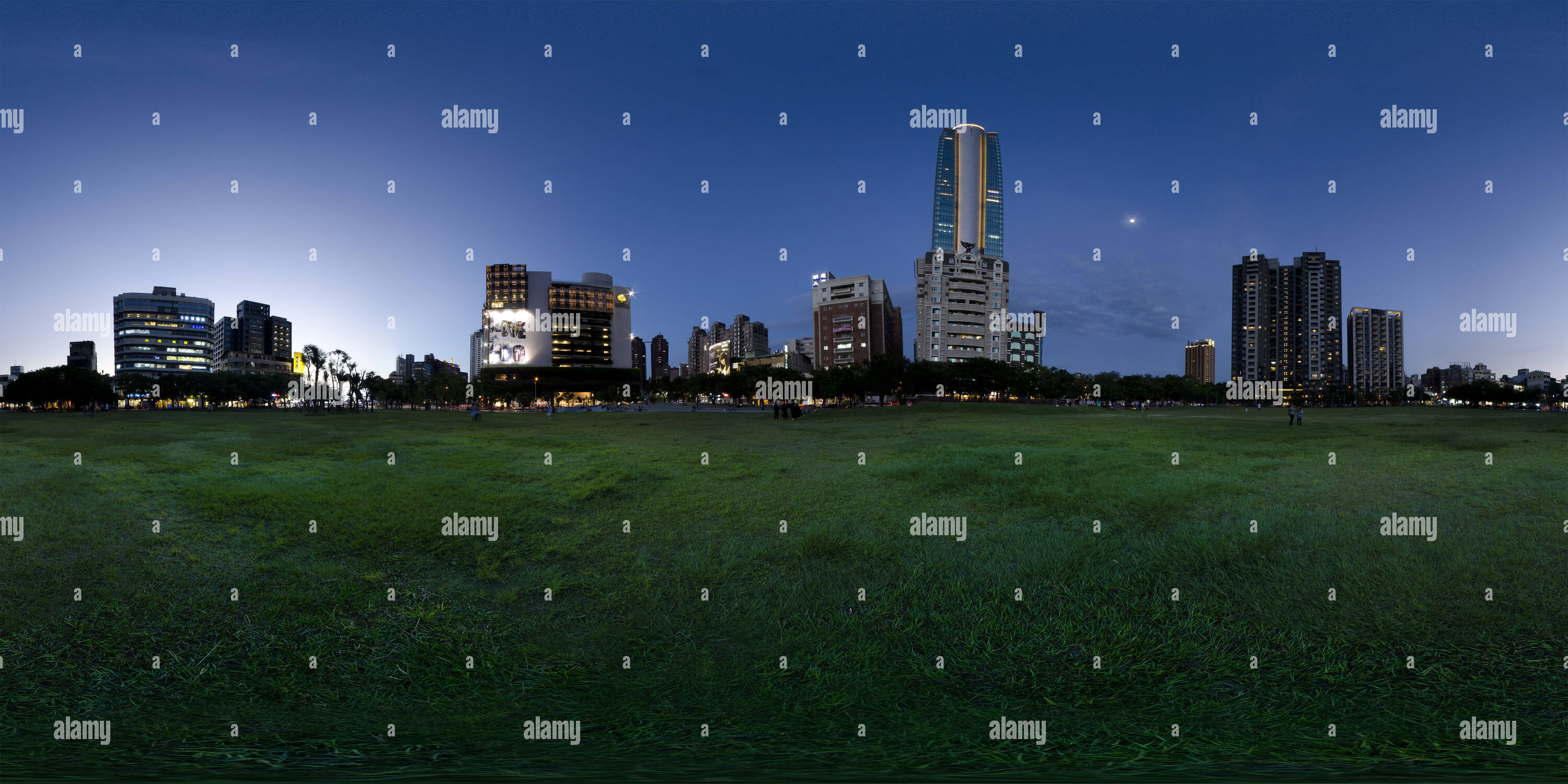 360° view of Citizen Square, Taichung, Taiwan - Alamy