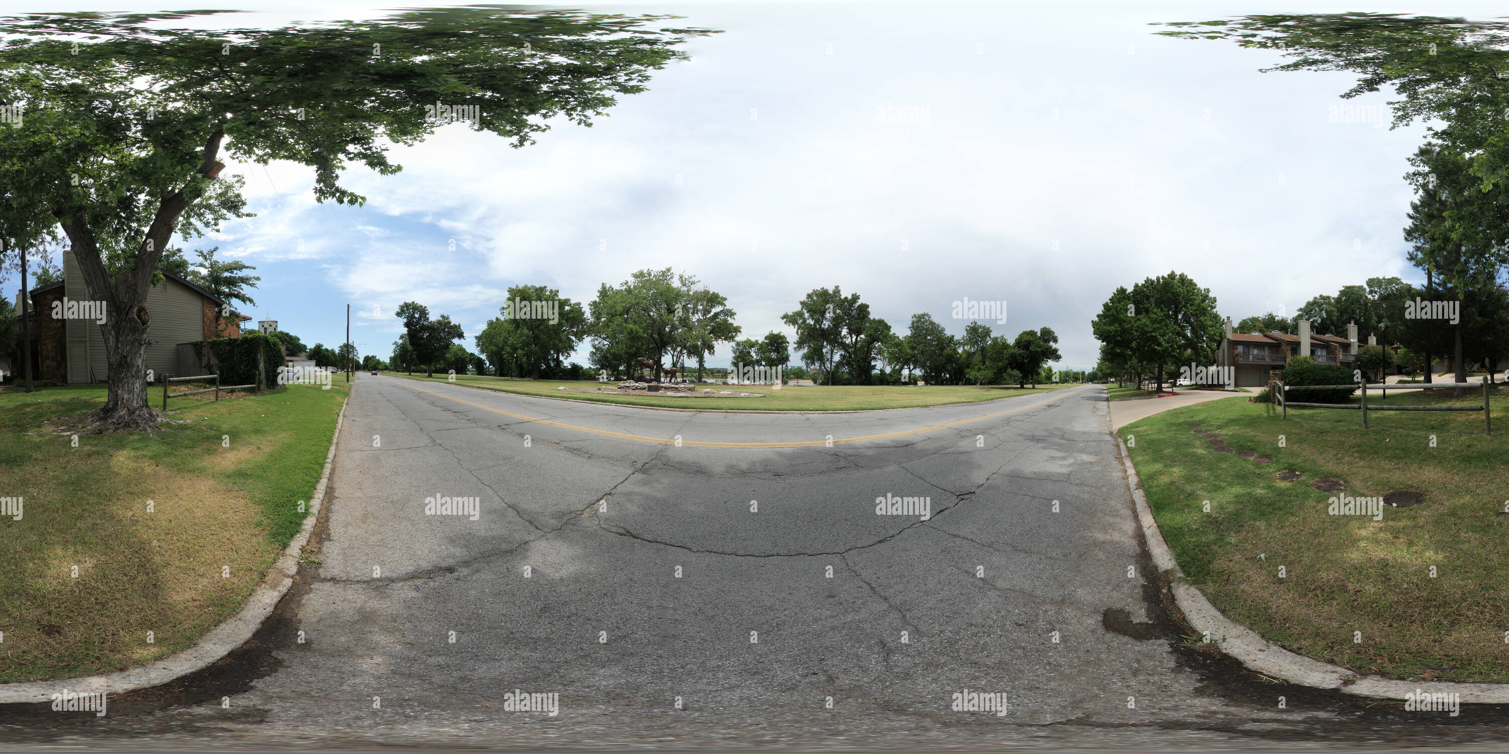 360° view of Riverside Drive Statue - Alamy