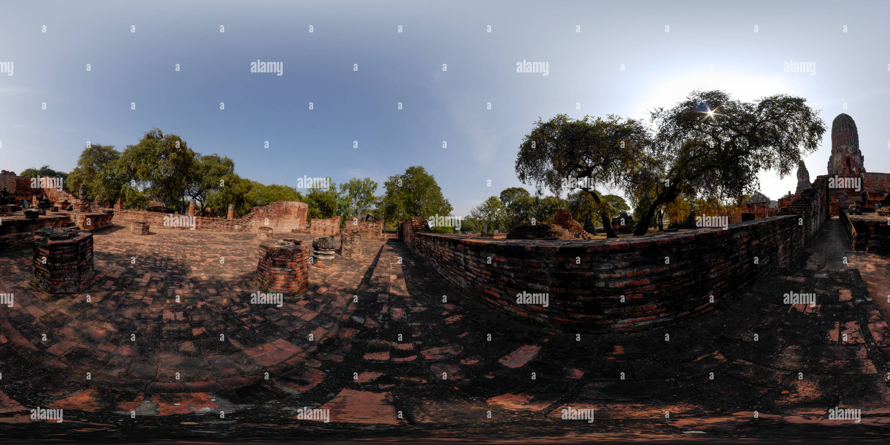 360° view of Wot Phra Ram - Alamy