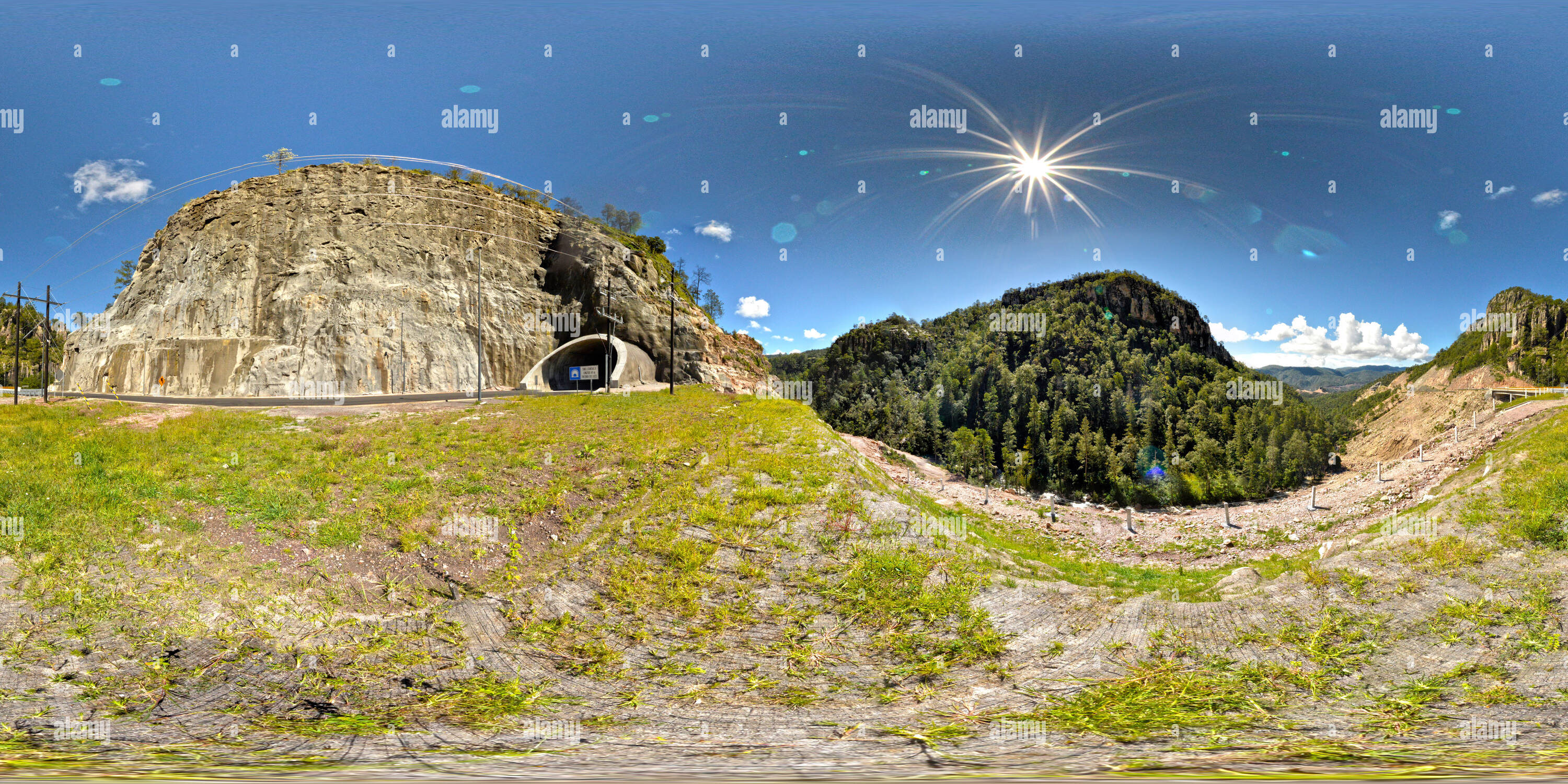 360° view of Durango-Mazatlan highway kilometer 128 - Alamy