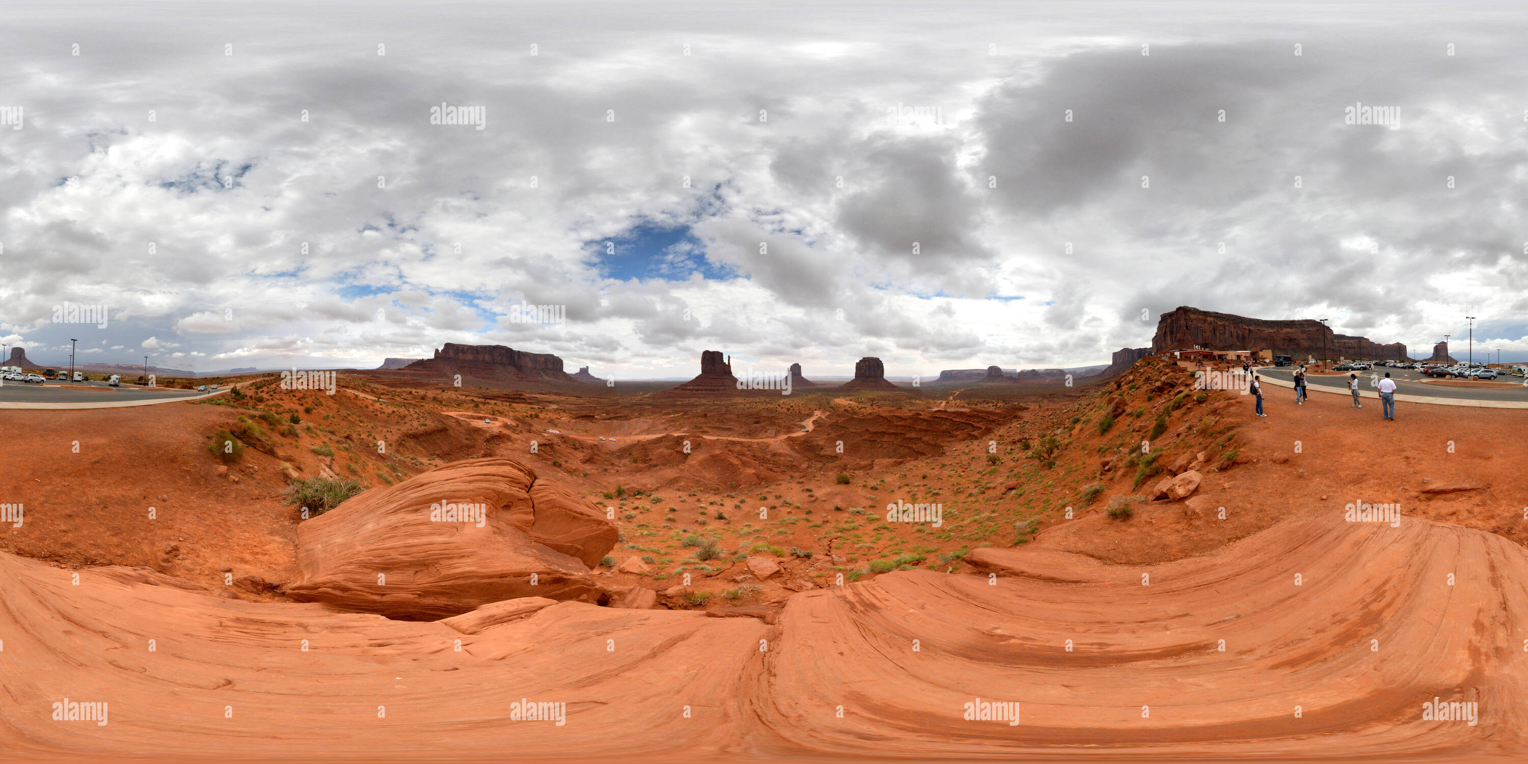 360° view of Monument Valley overview from visitor center - Alamy