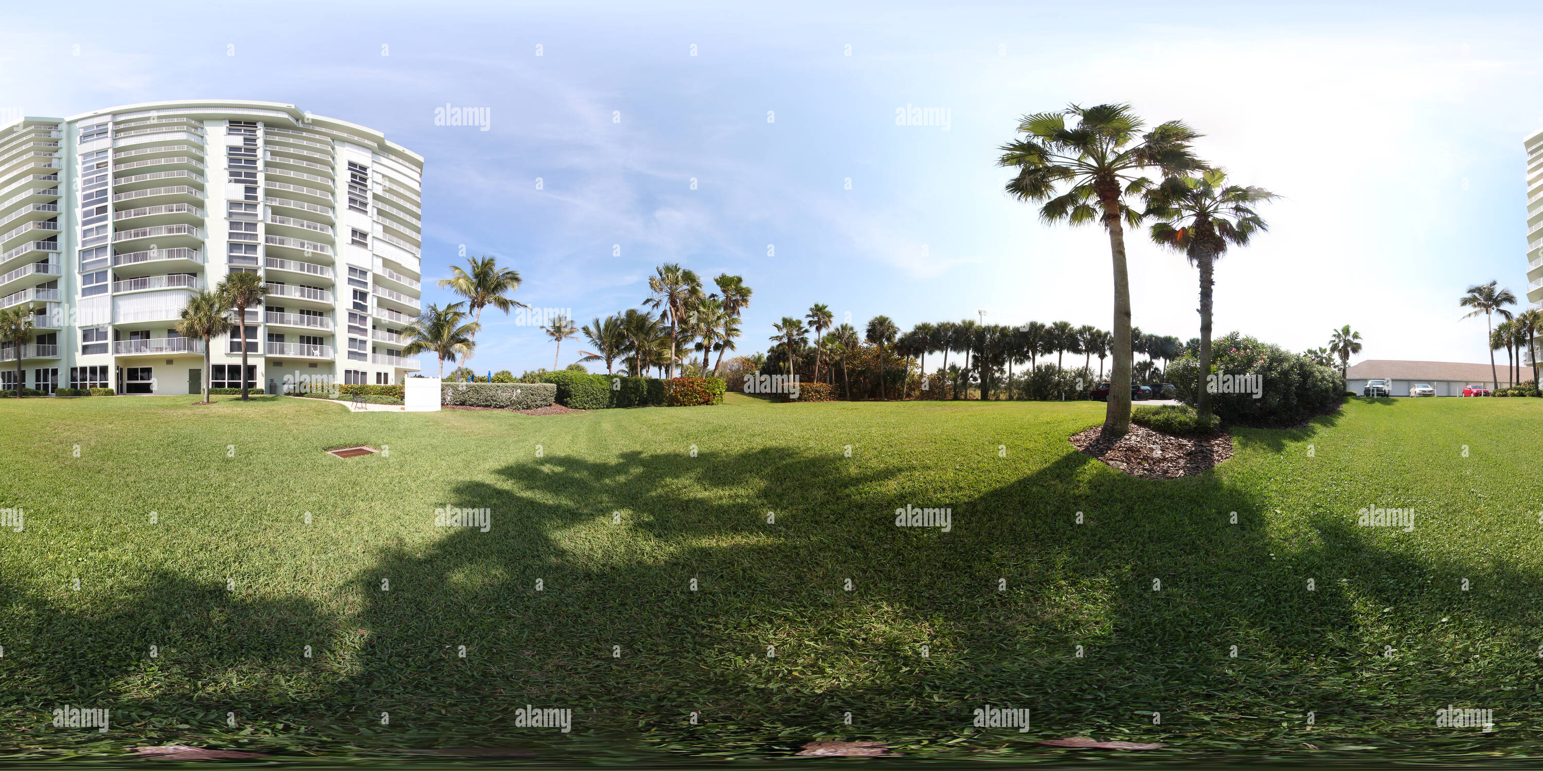 360° view of Aquanique Ocean Club South Lawn - Alamy