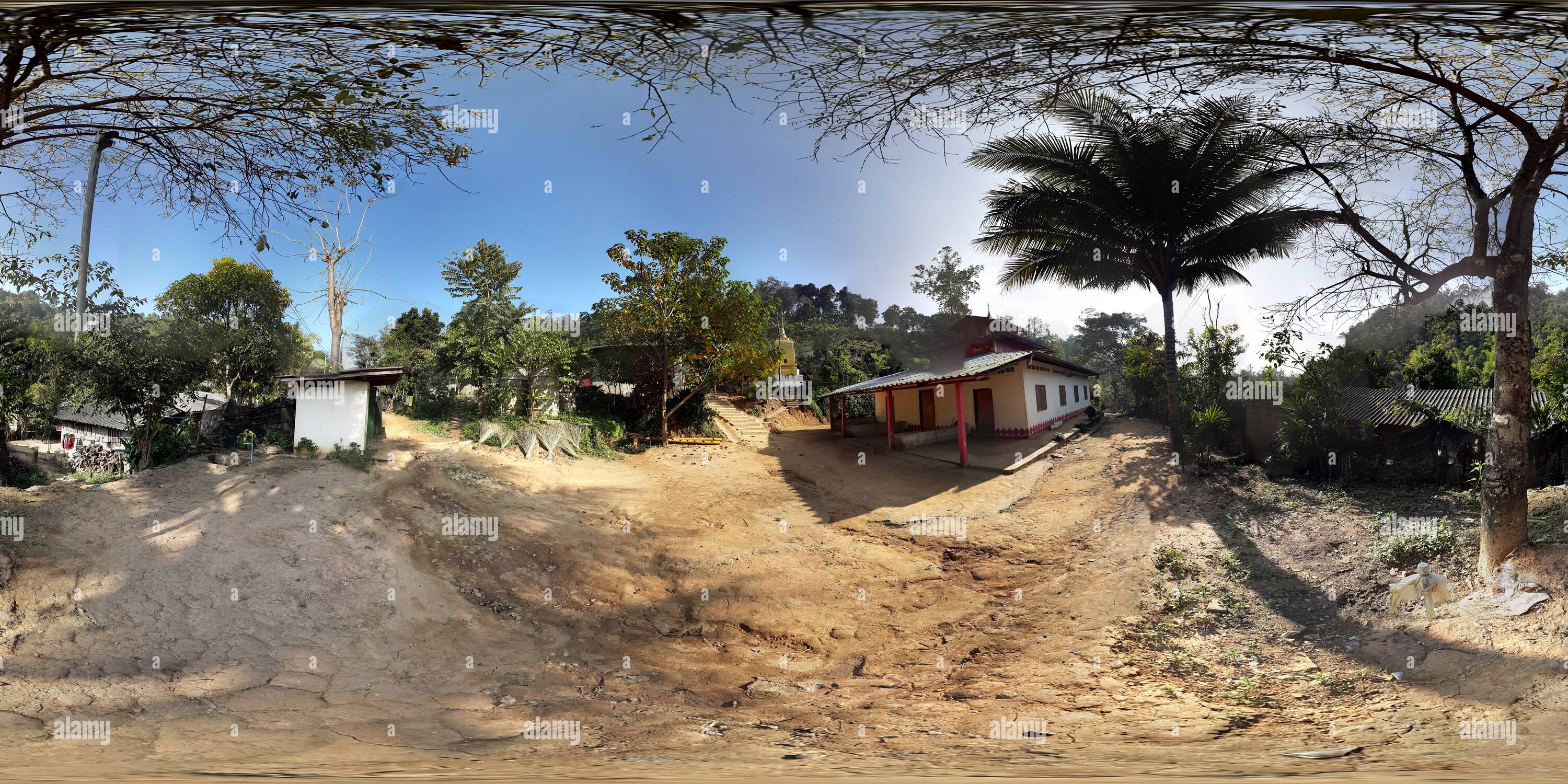 360° view of Palaung village temple - Alamy