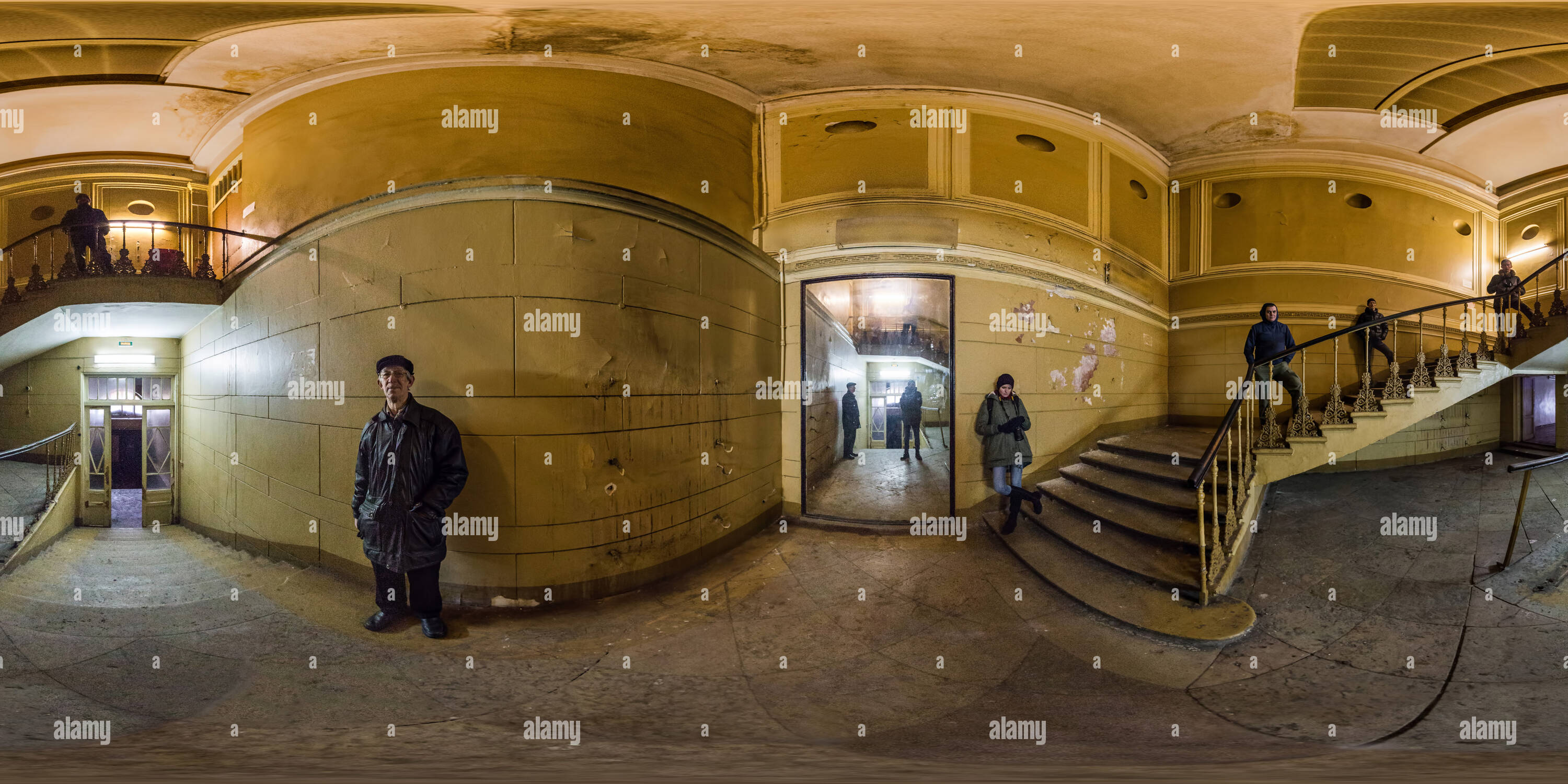 360° view of The abandoned mansion - Alamy
