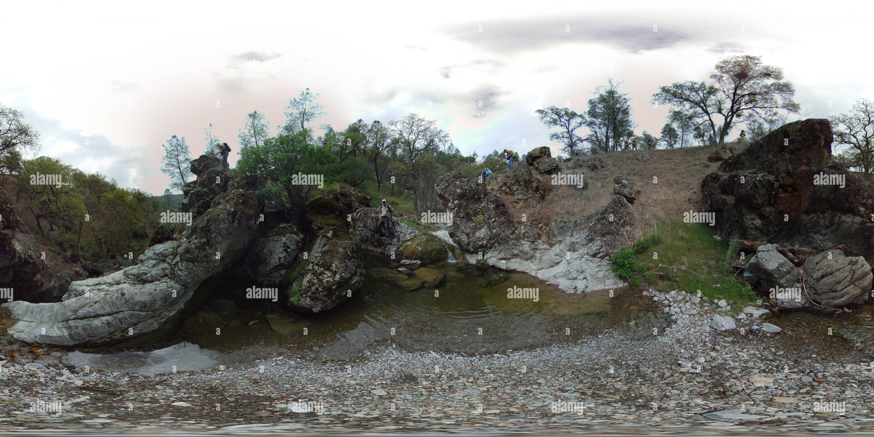 360° view of Pinto Creek Falls; Henry W Coe SP, upper pool - Alamy