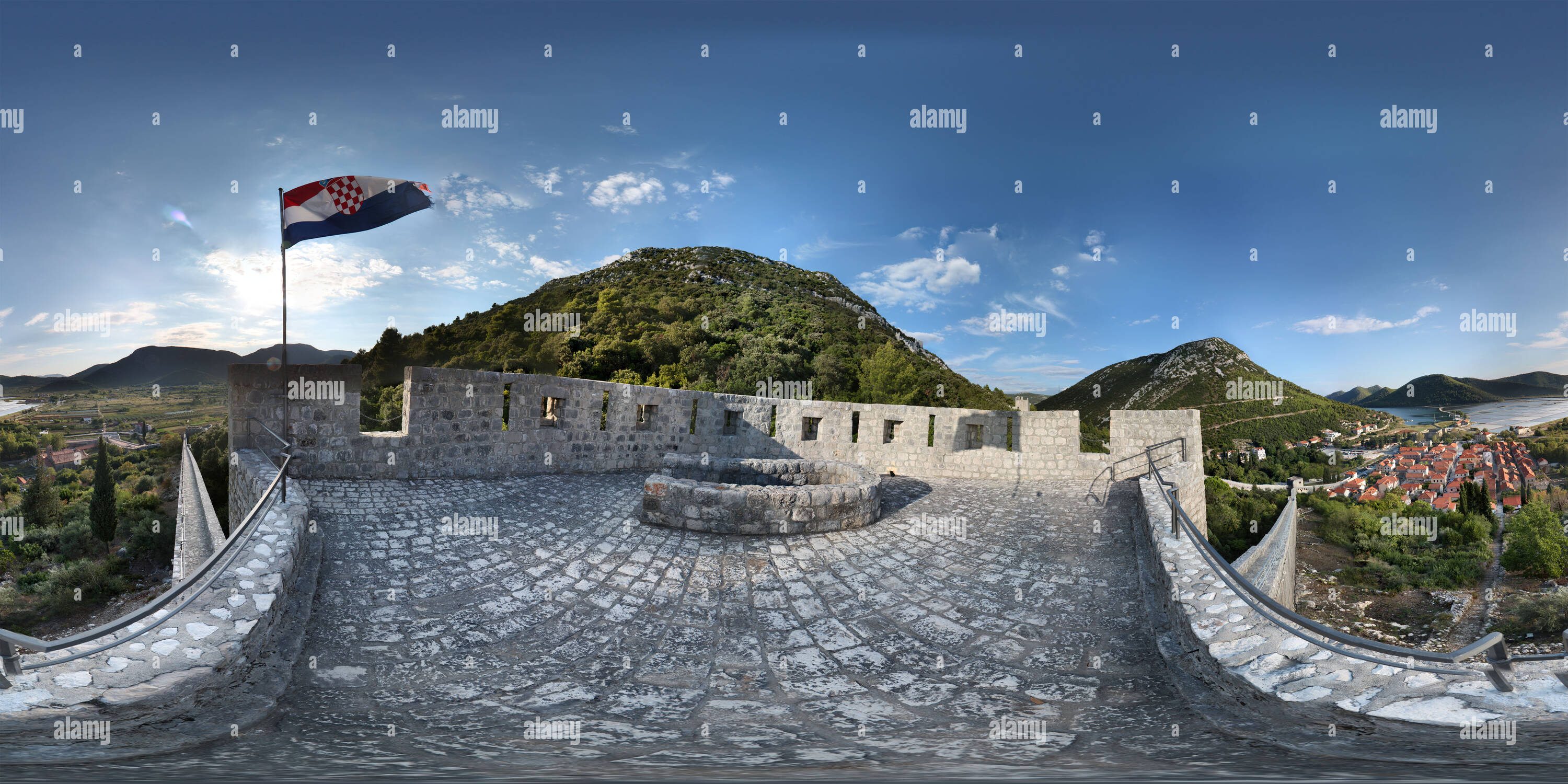 360° view of Kula Stoviš - Ston - Alamy