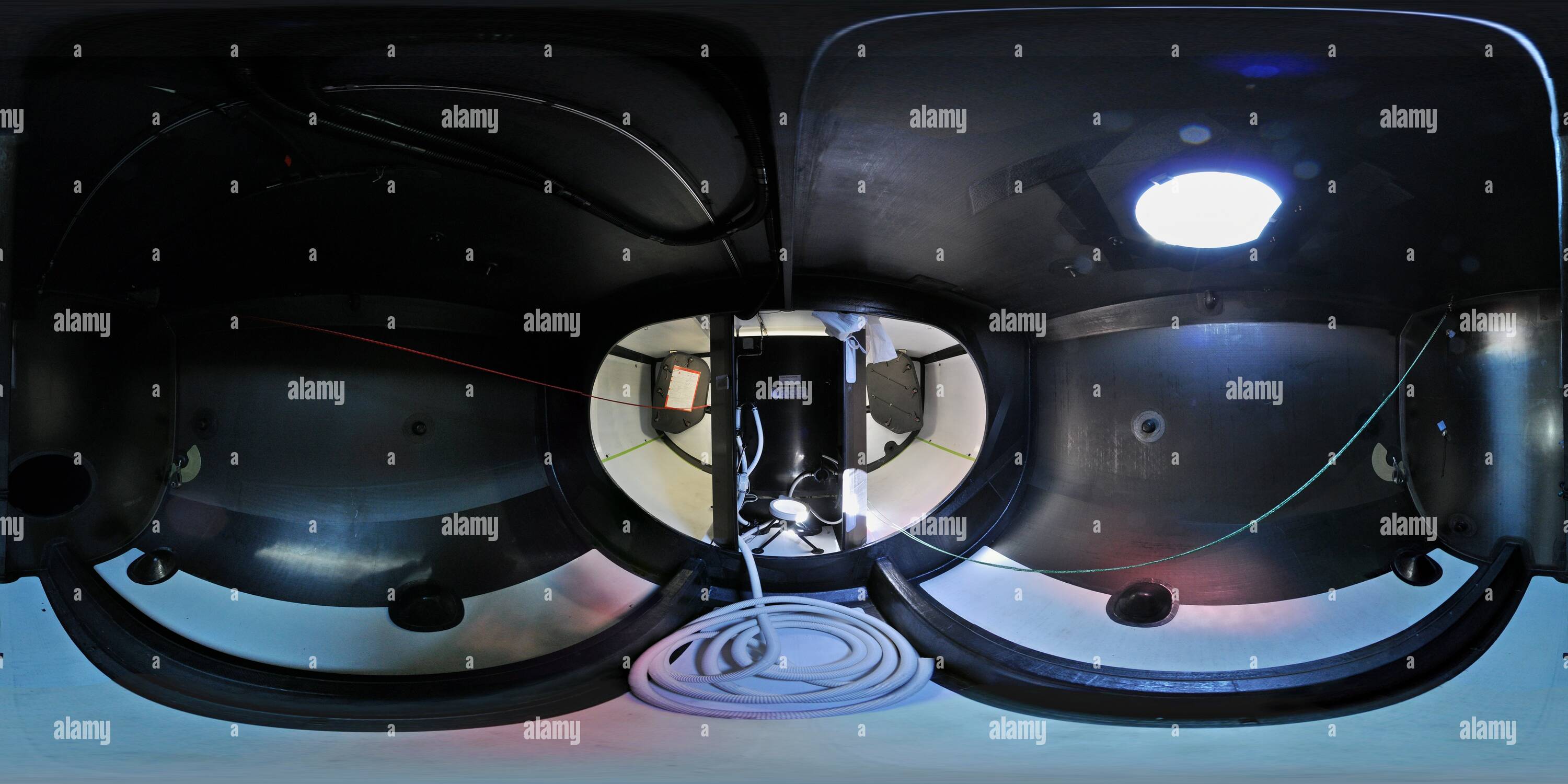 360° view of inside a VO70 - bow - Alamy