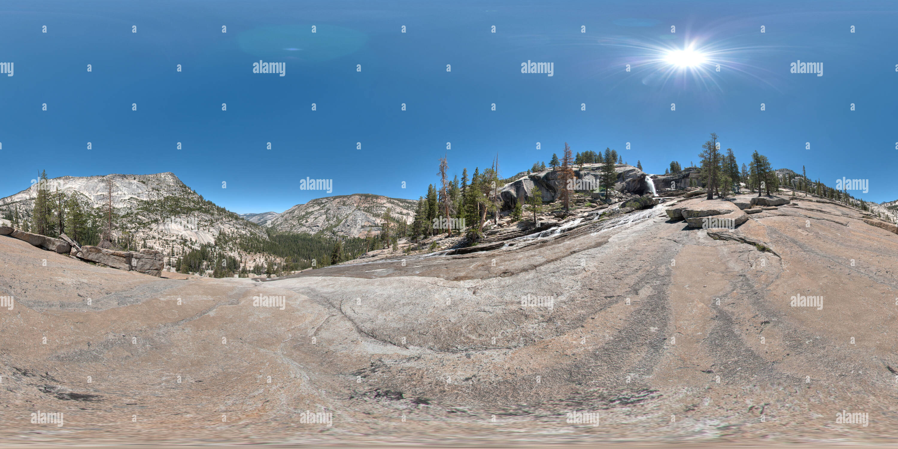 Triple peak hi-res stock photography and images - Alamy