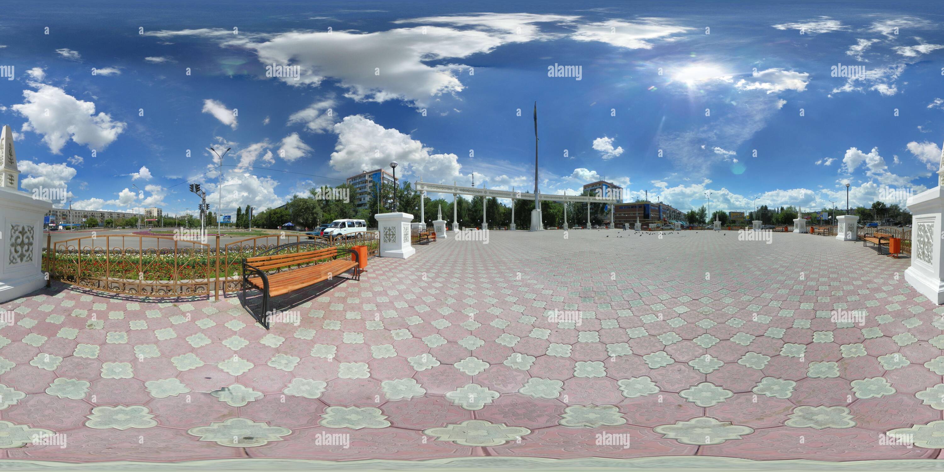 360° view of Crossroad Lermontov and Kutuzov - Alamy