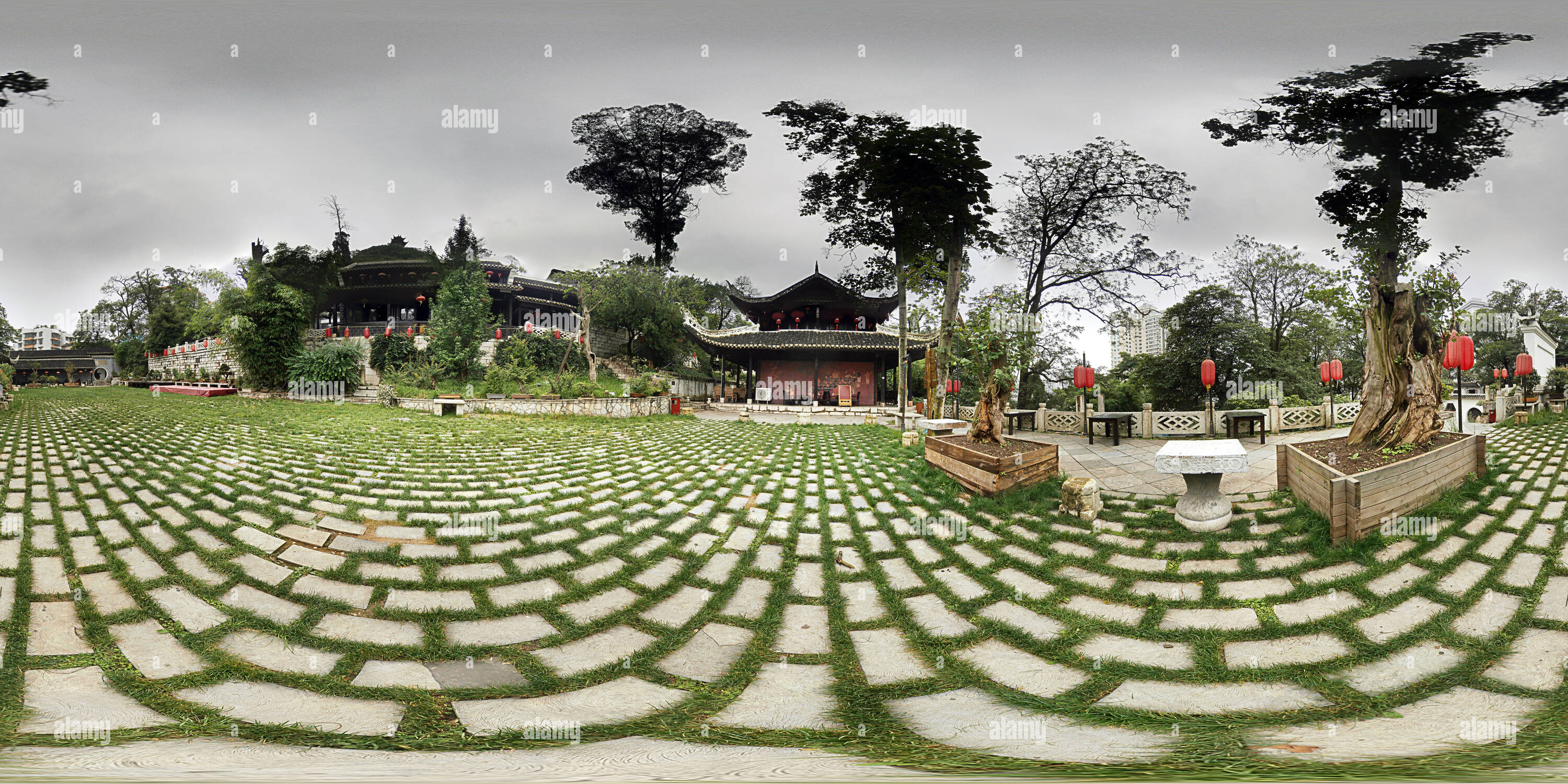 360° view of Hanlin Academy, Fufeng Hill, Guiyang - Alamy