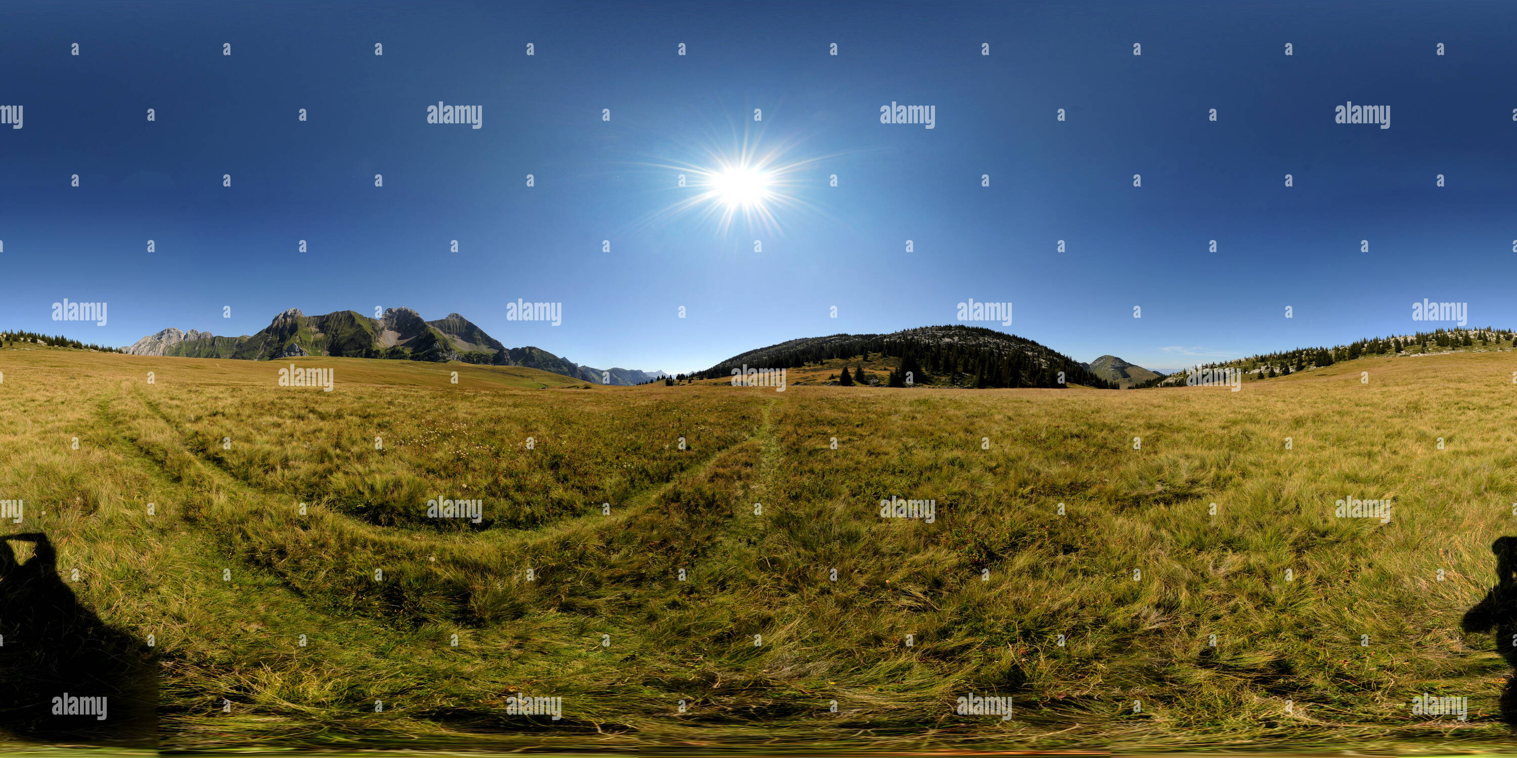 360° view of Plateau de Cenise - Alamy