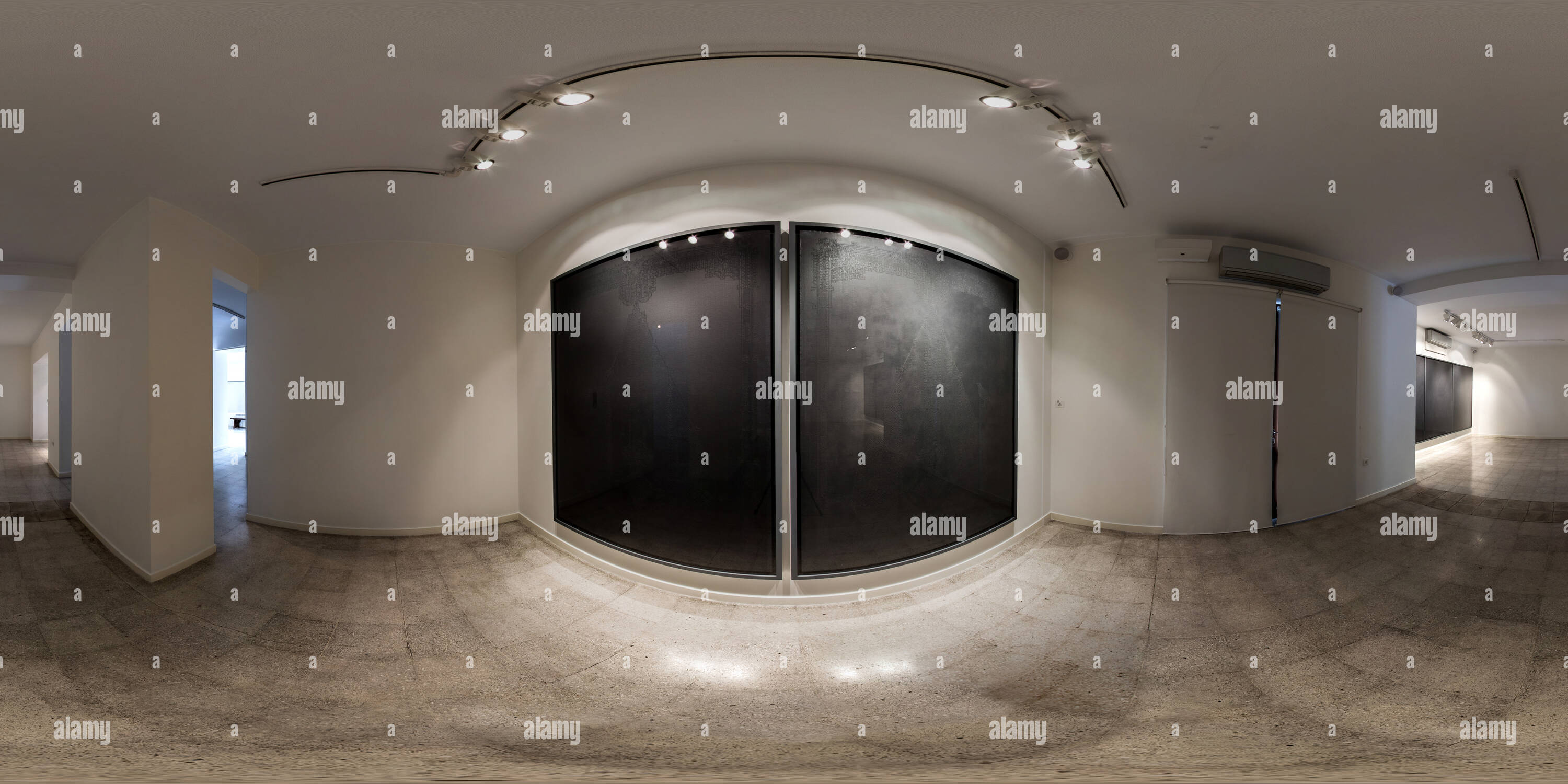 360° view of Assar Art Gallery Oct 2018 Reza Lavasani Curtain 01 - Alamy