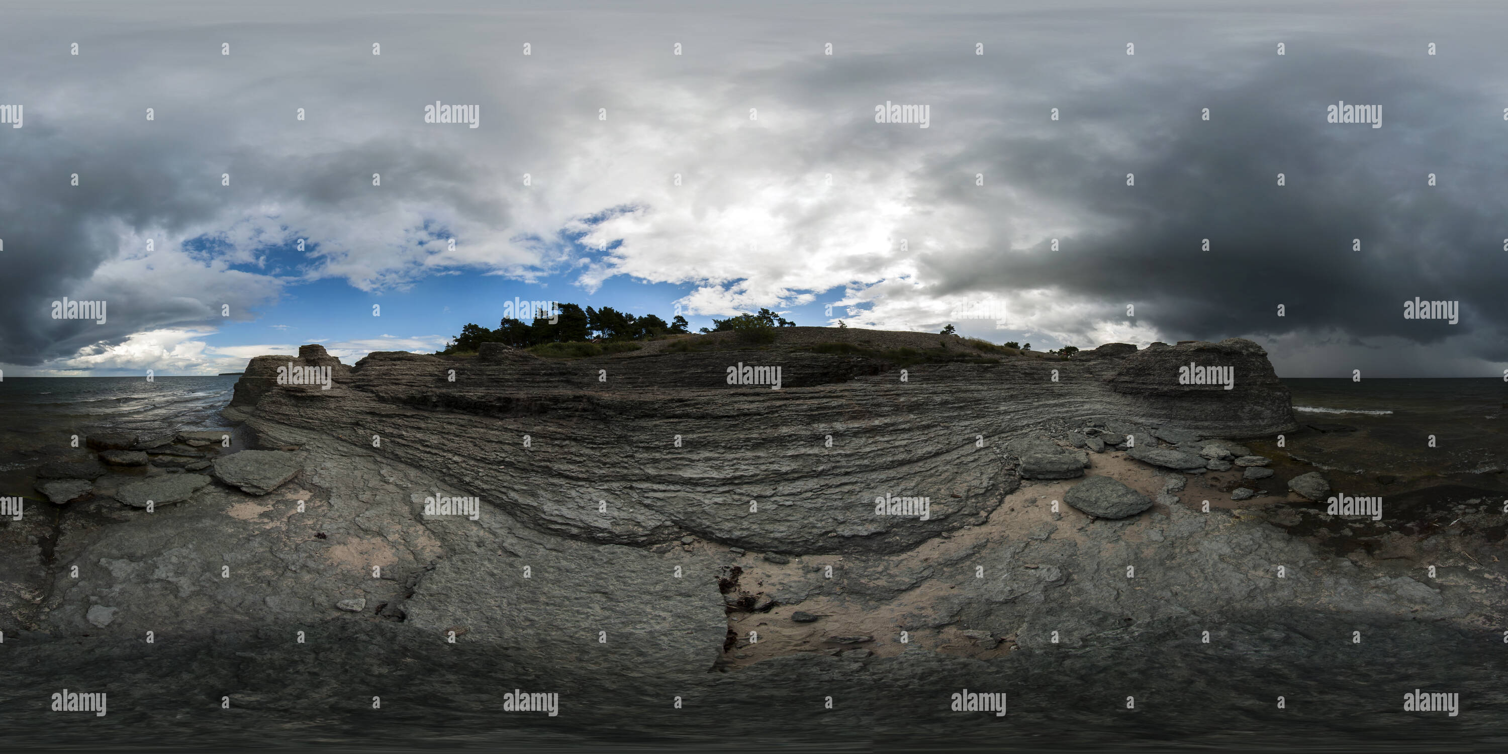 360° view of Limestone stacks at Byrum - Alamy
