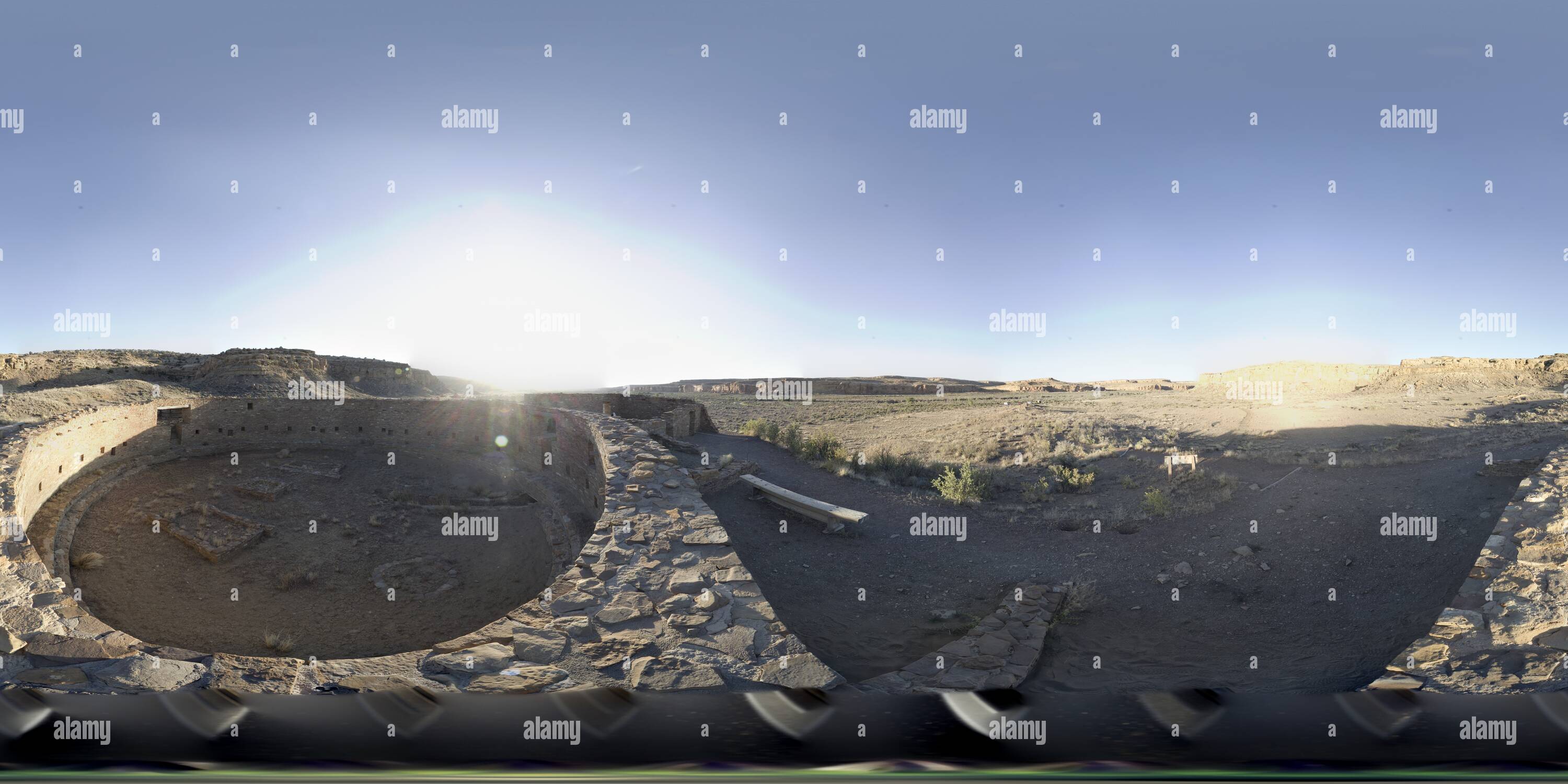 360° view of Great Kiva at Casa Rinconada - Alamy