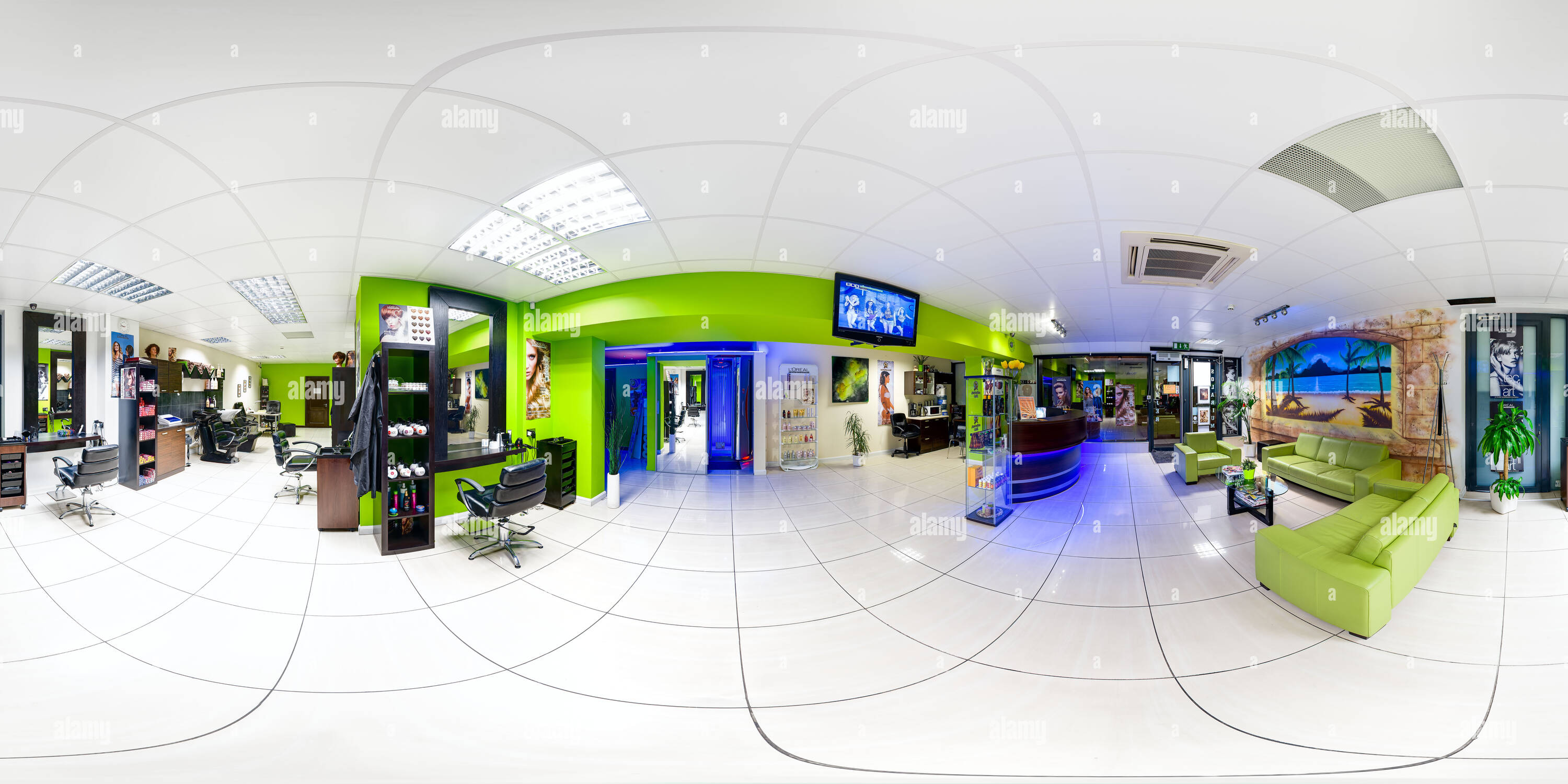 360° view of Beauty Salon - Tallasun - Alamy
