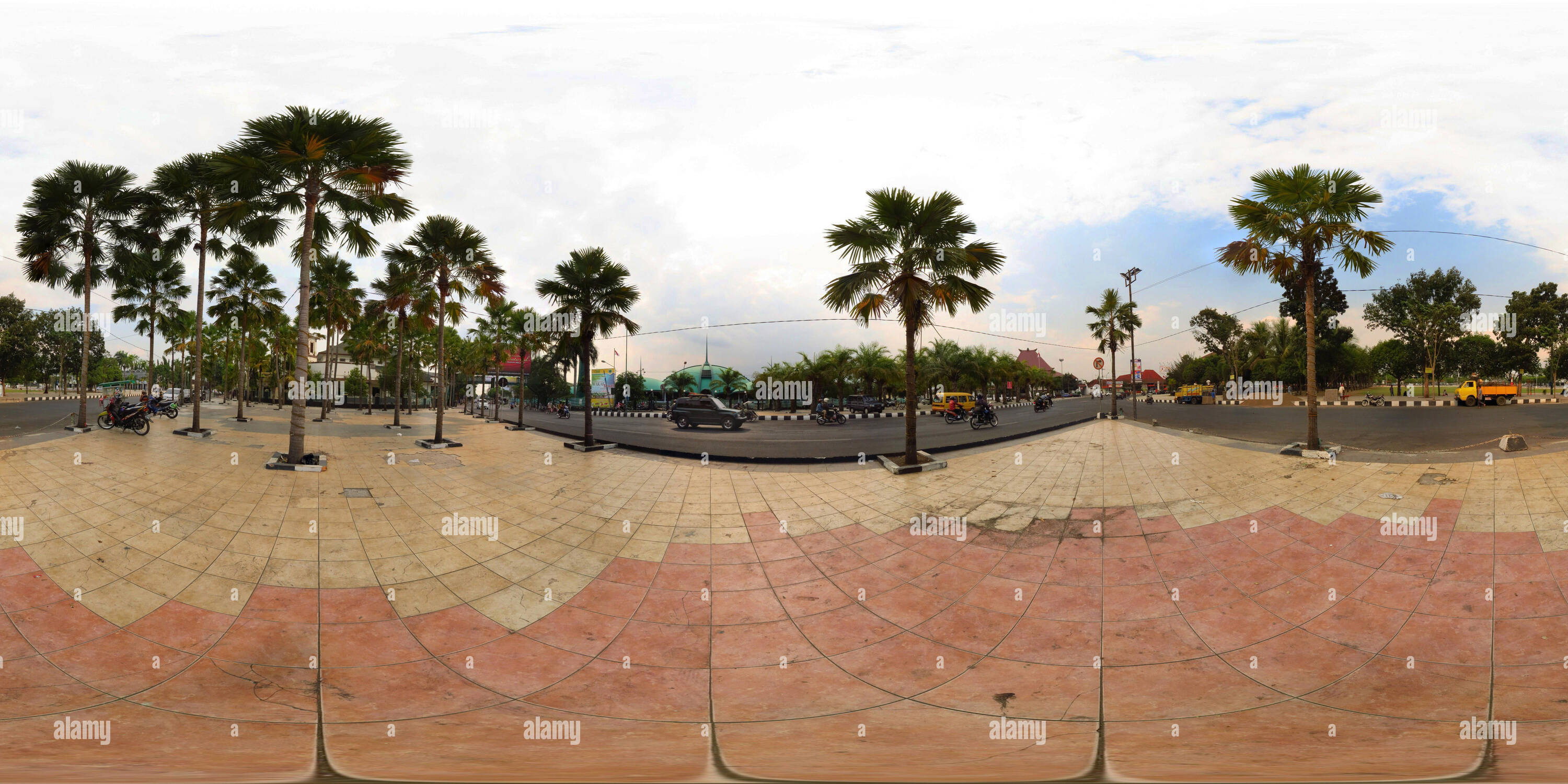 360° view of Jember City Triangle Near Alun-Alun Jember - Alamy