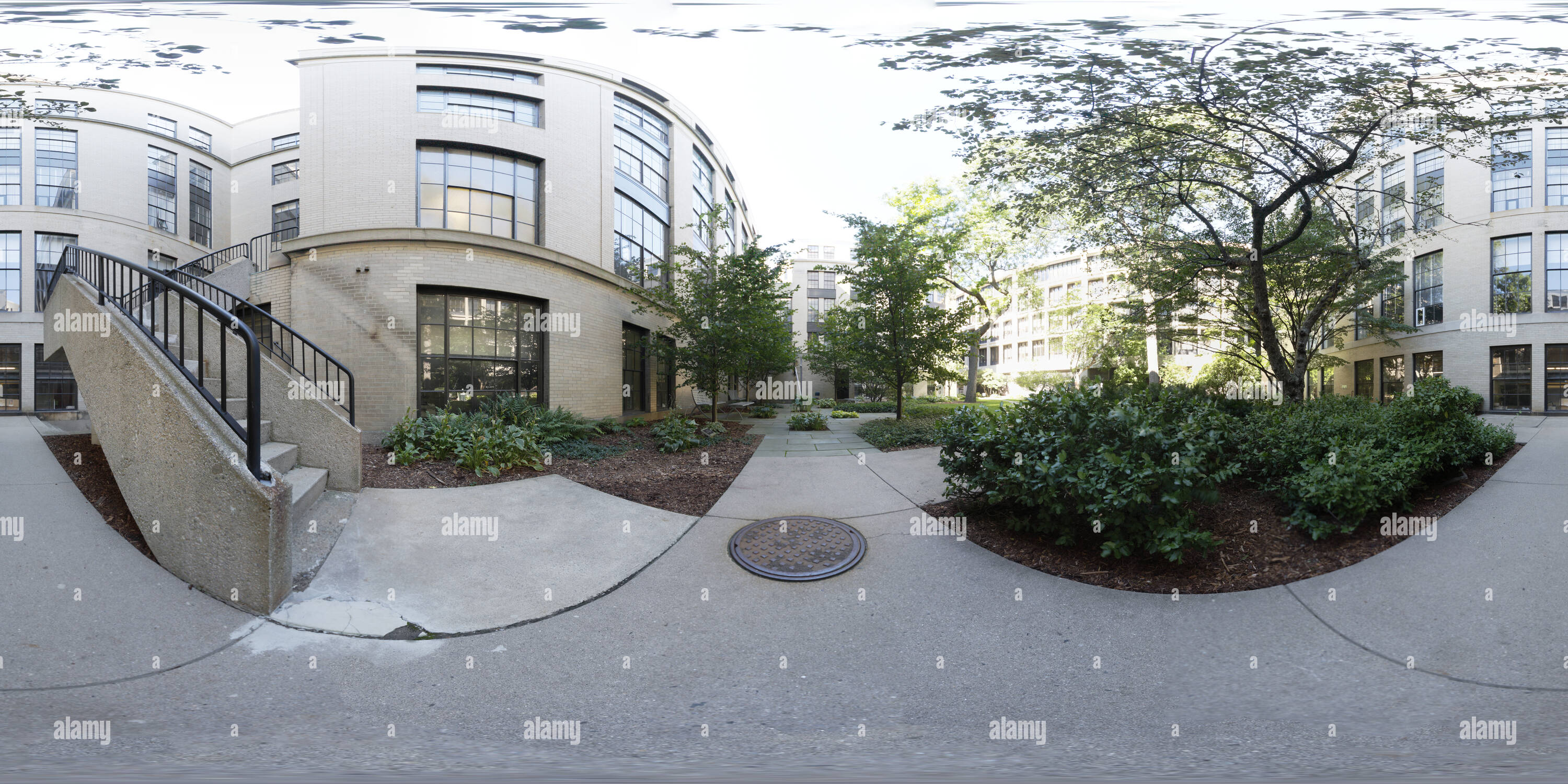 360° view of MIT President's Garden - Alamy