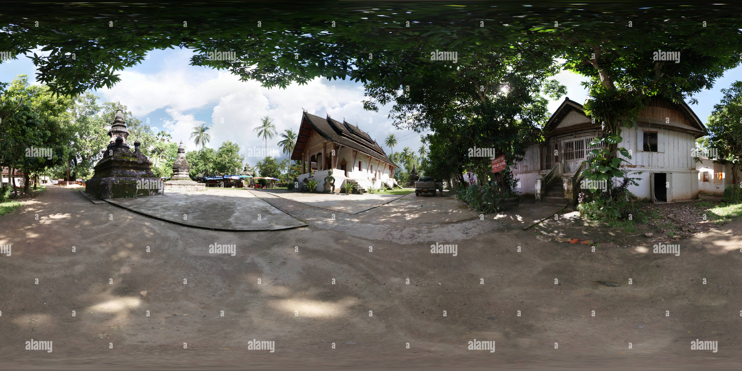 360° view of Vat Aham in Luang Prabang, LAOS - Alamy