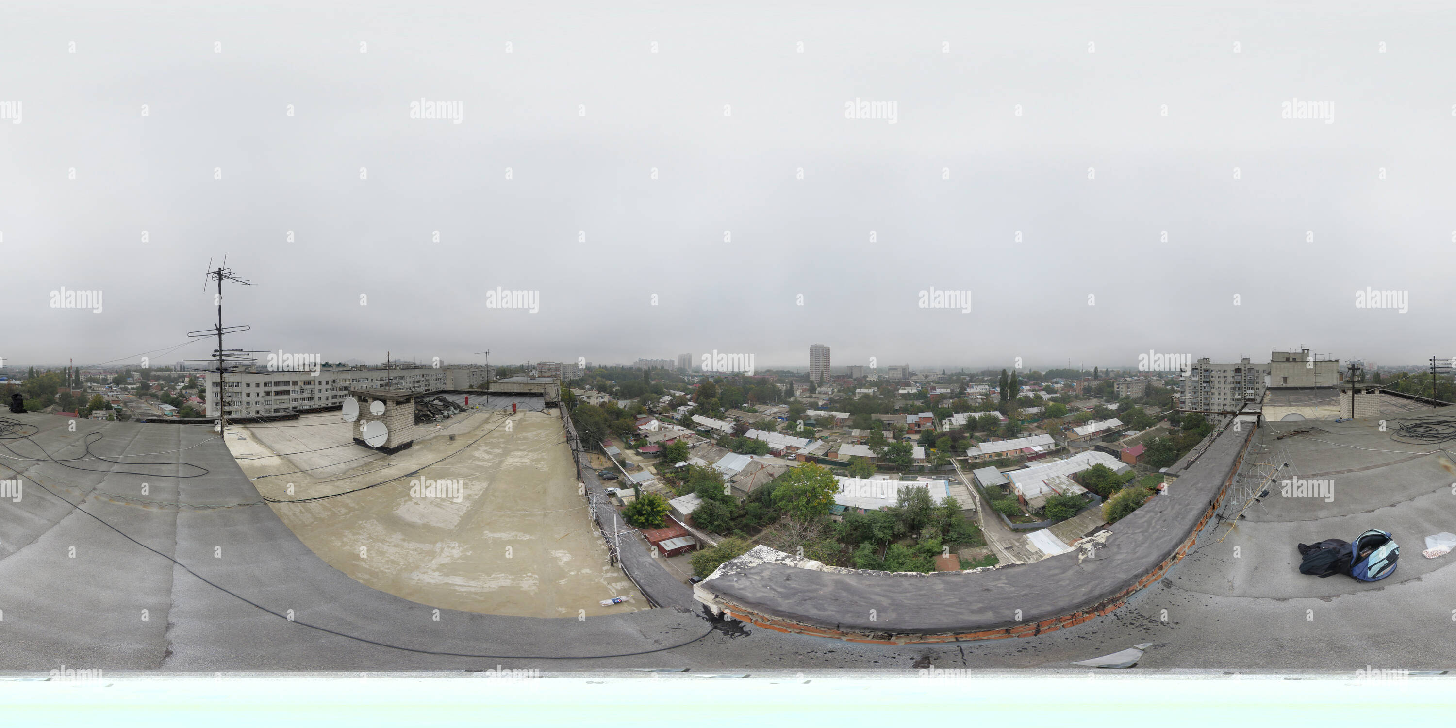 360° view of Roof on 101 - Alamy