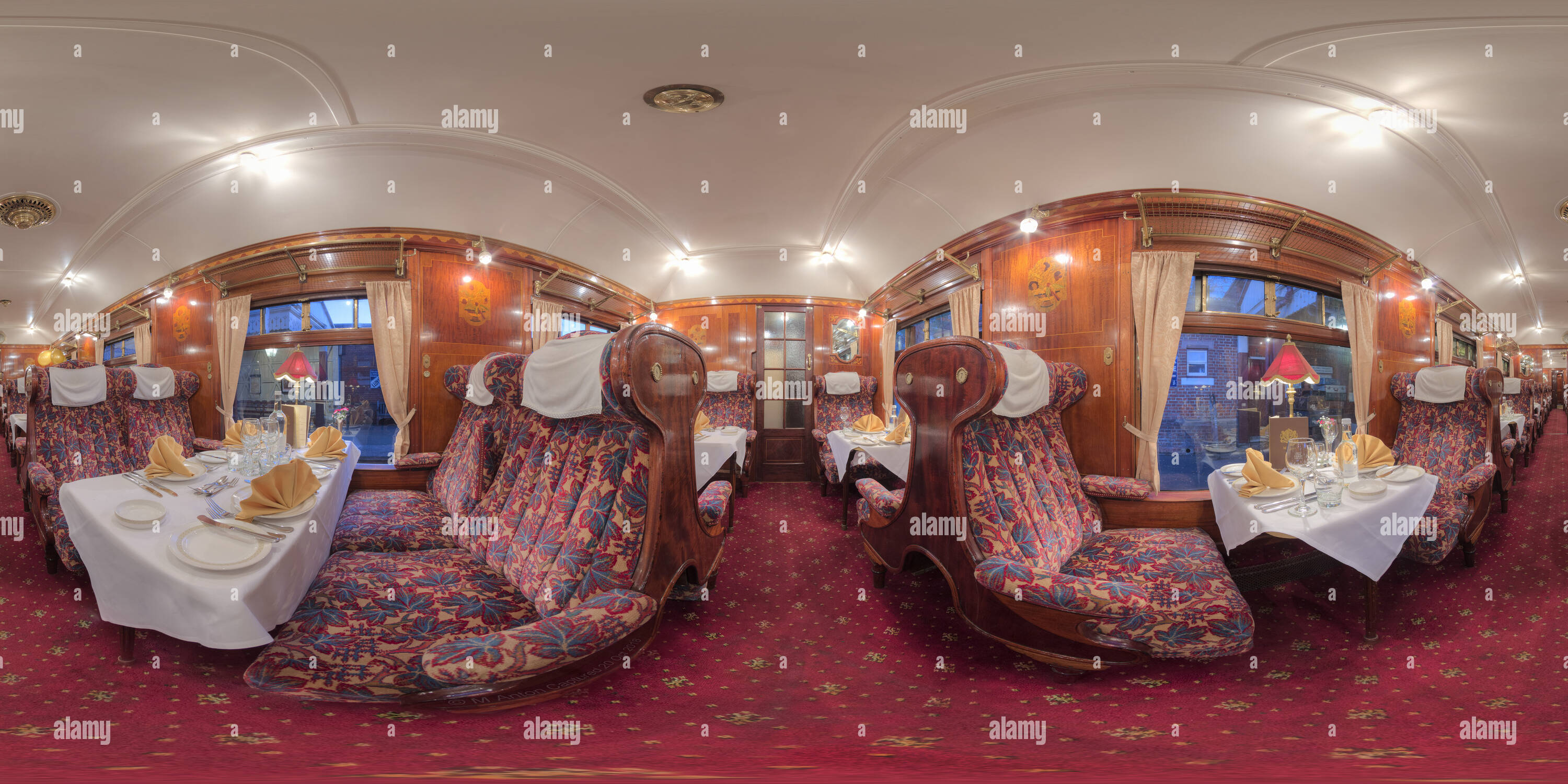 Pullman carriage dining hi-res stock photography and images - Alamy