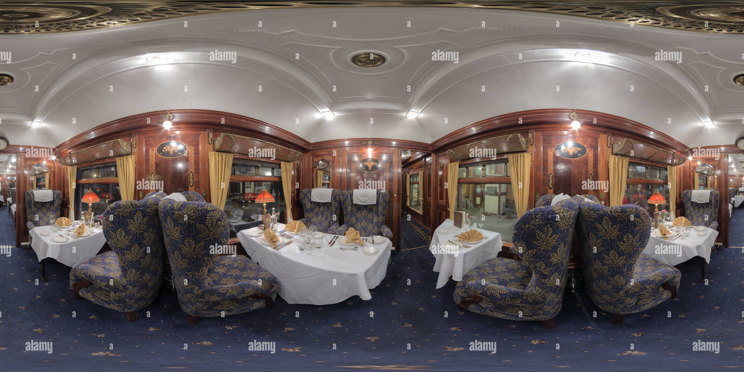 Pullman dining car hi-res stock photography and images - Alamy