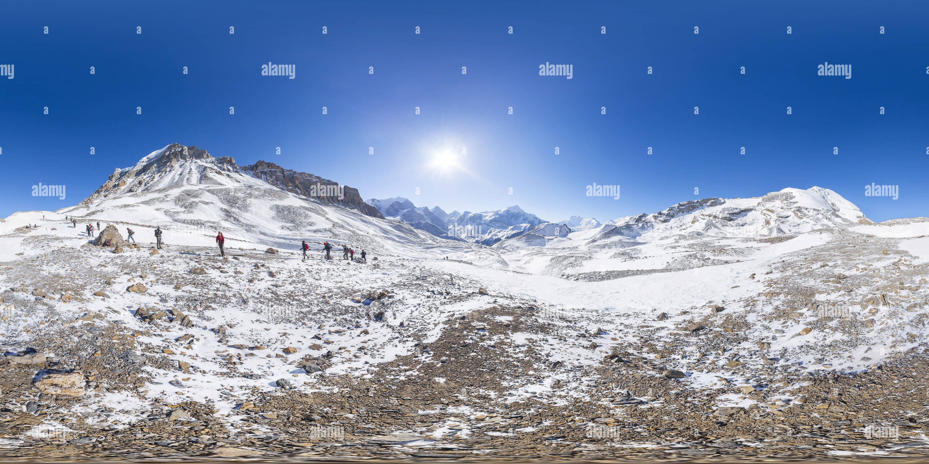 360° view of Nepal. Round Annapurna Trek. Torong-La Pass. Yakva-Kang ...