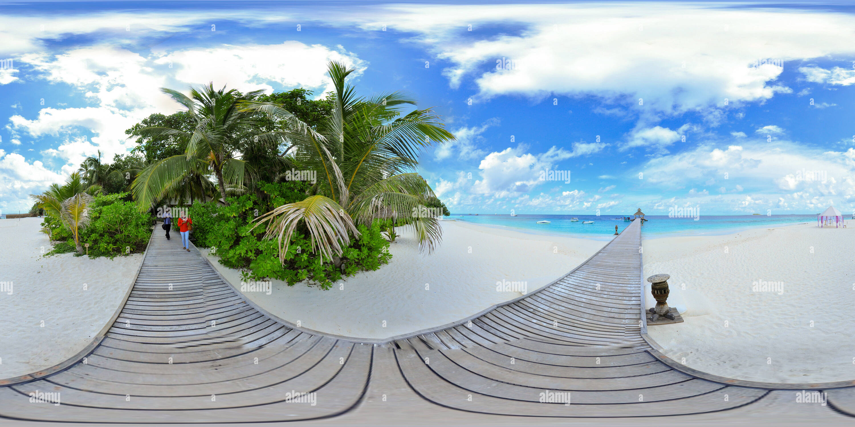 360° view of Vilu Reef Island - Alamy