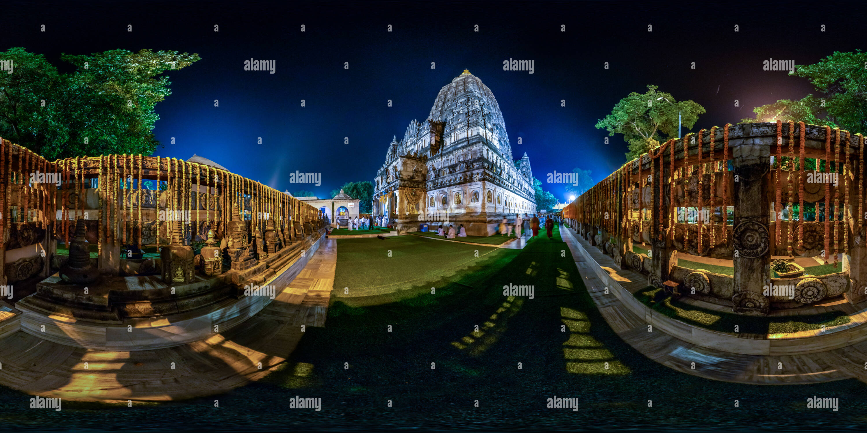 360° view of Mahabodi temple - most important pilgrimage place for ...