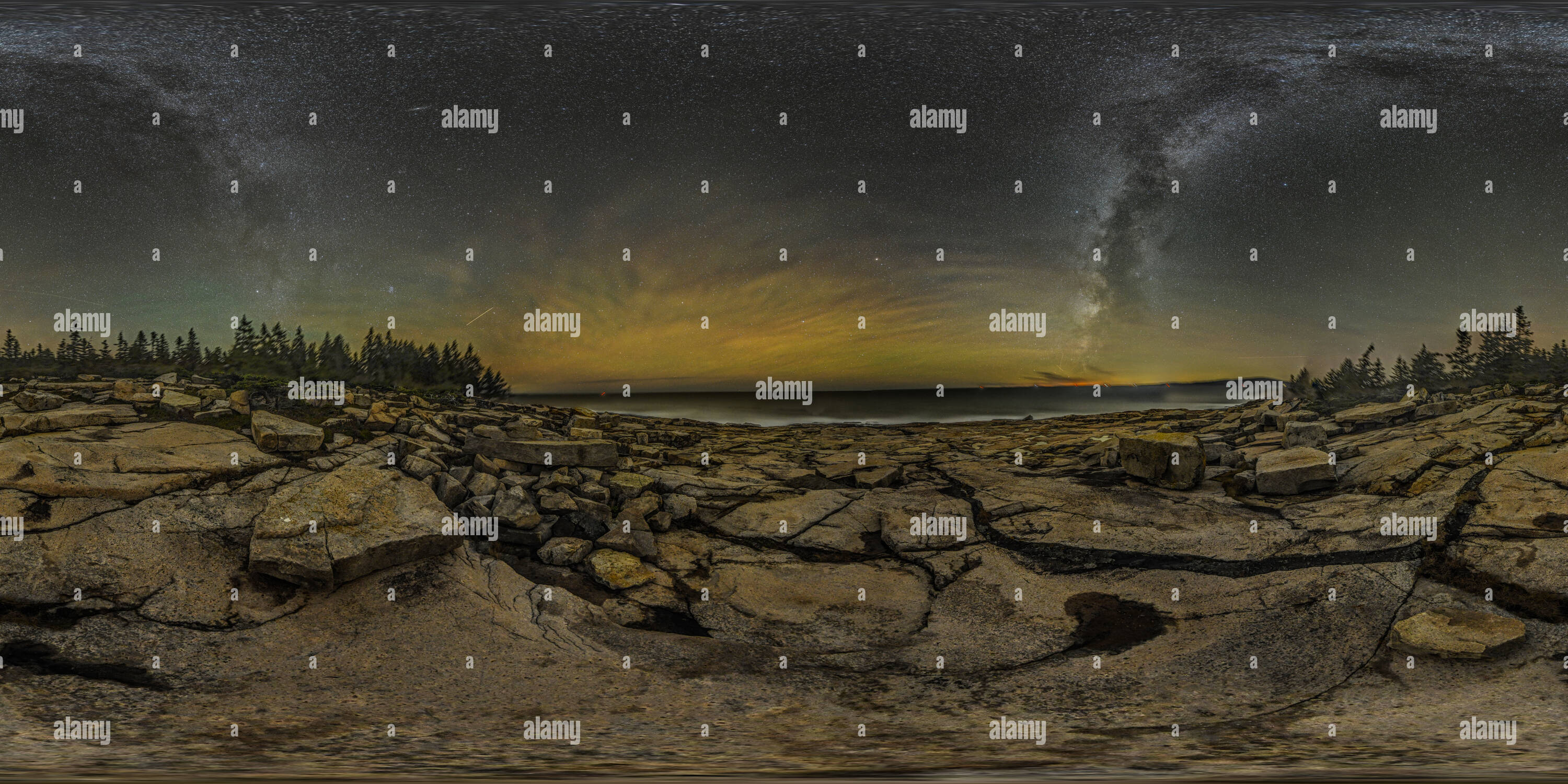 360° view of Milky Way And Air Glow Over Schoodic Point - Alamy