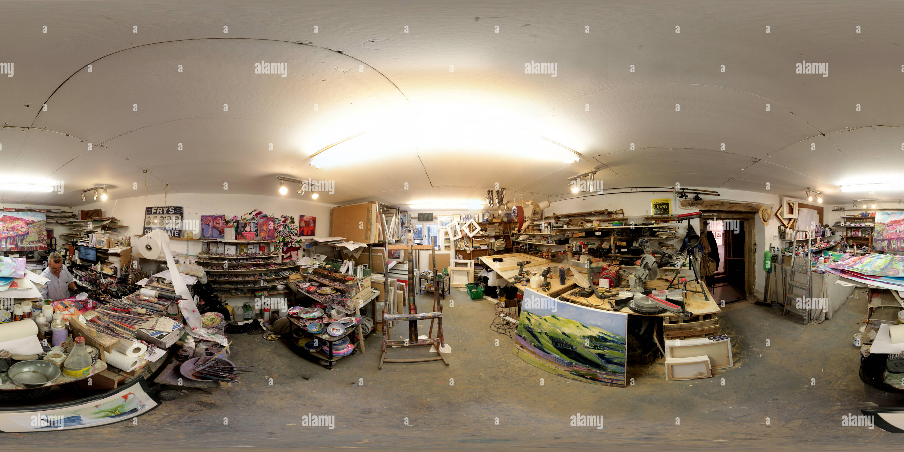 360° view of Richard Snowden Studio - Alamy