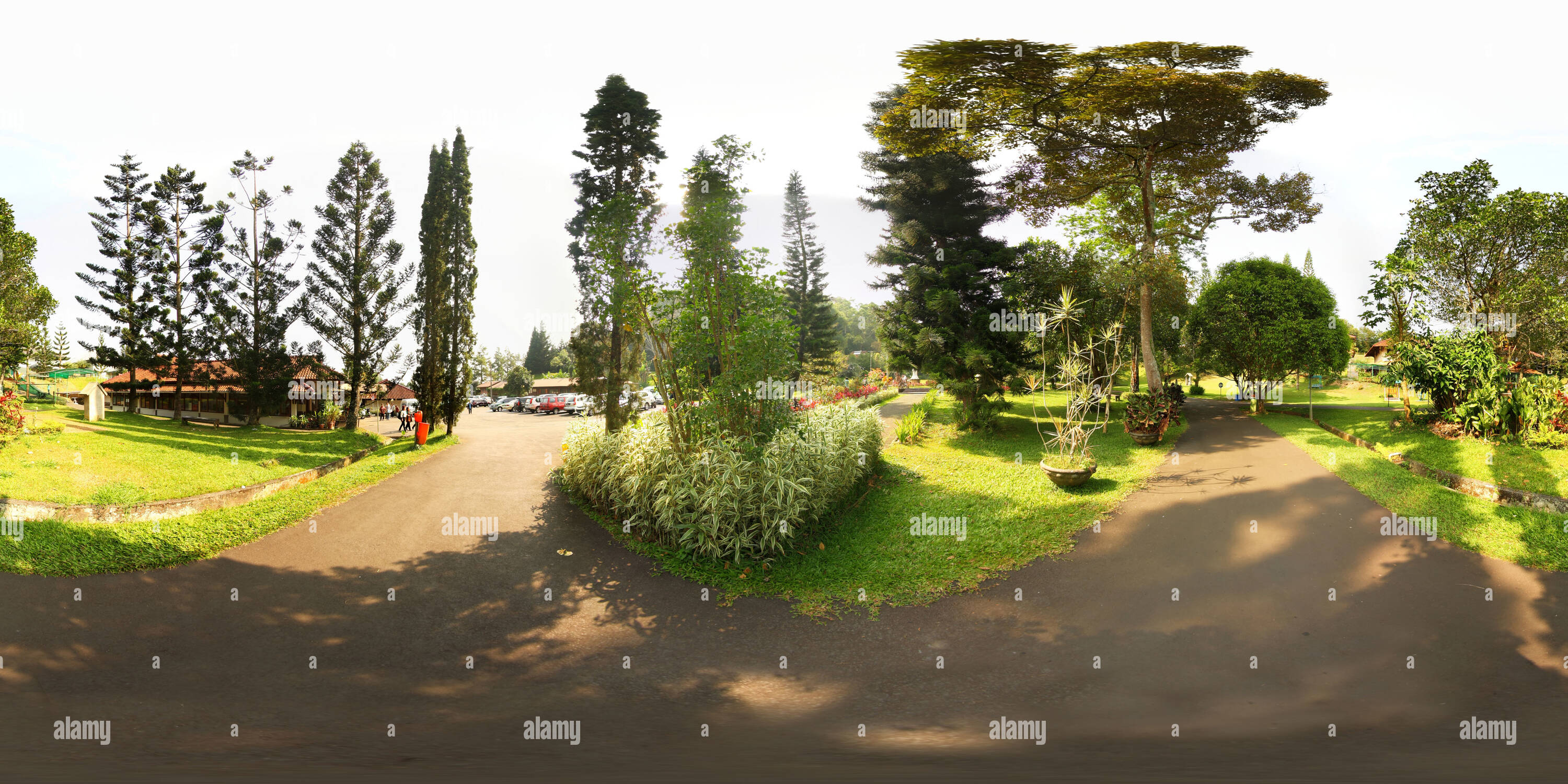 360° view of Taman samping sekretariat Lembah Karmel Cikanyere - Alamy