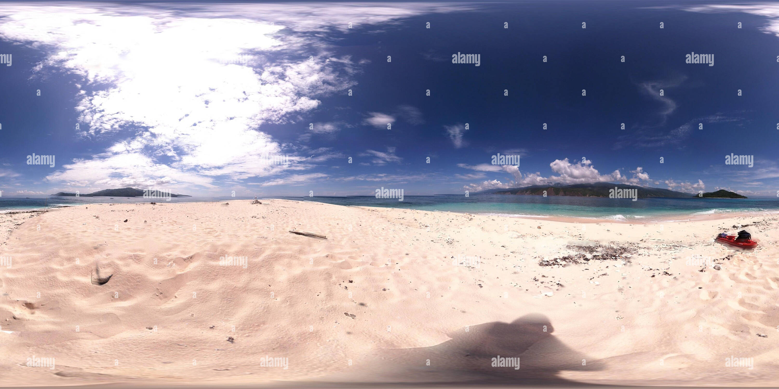 360° view of Pure sand Island mati philippines - Alamy